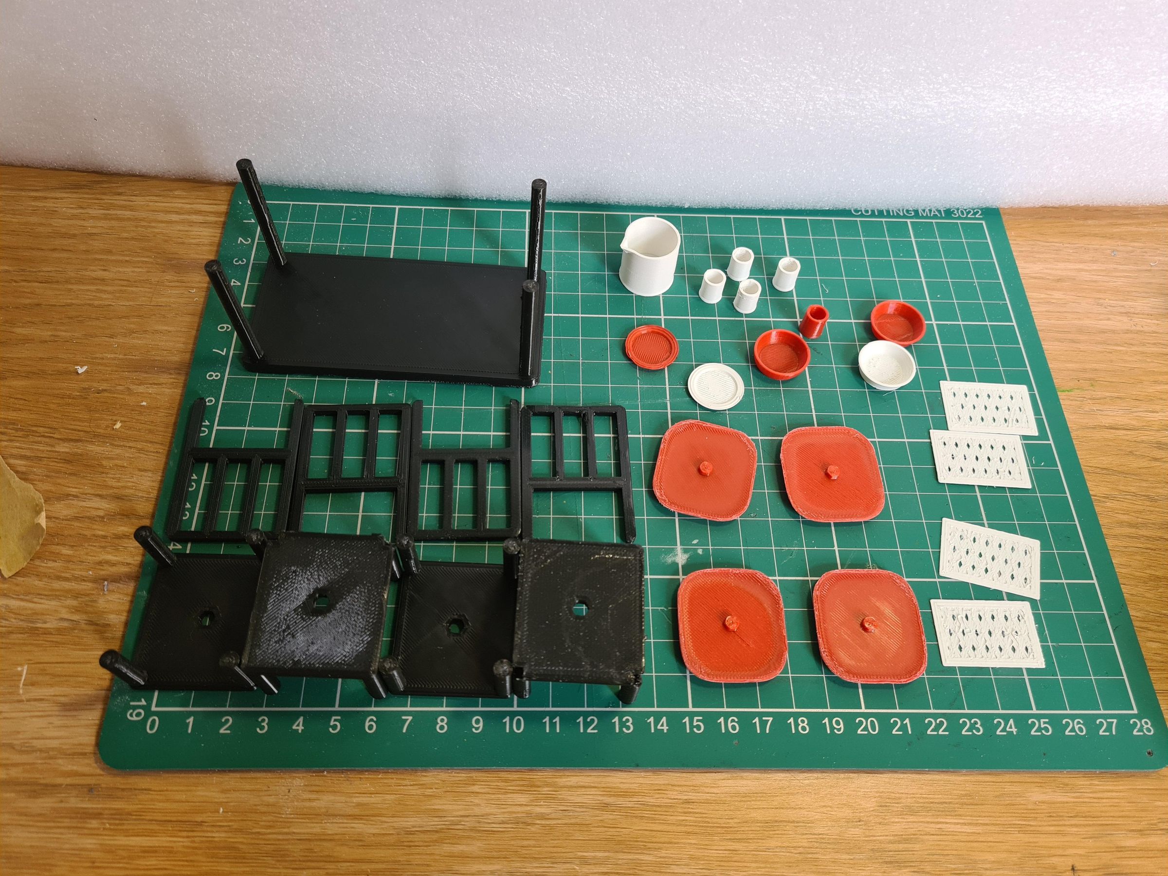 Sylvanian Sized Dining Set (Tinkercad & 3D Printing Tutorial) : 12 ...