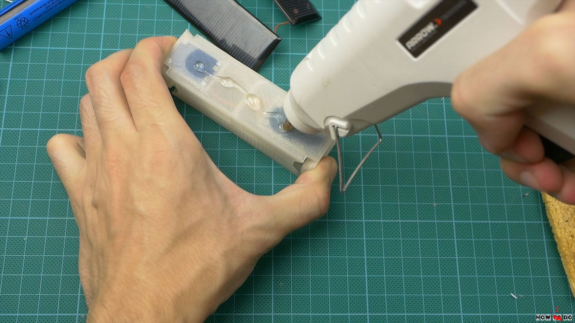 Power Bank With Solar Panels : 6 Steps (with Pictures) - Instructables