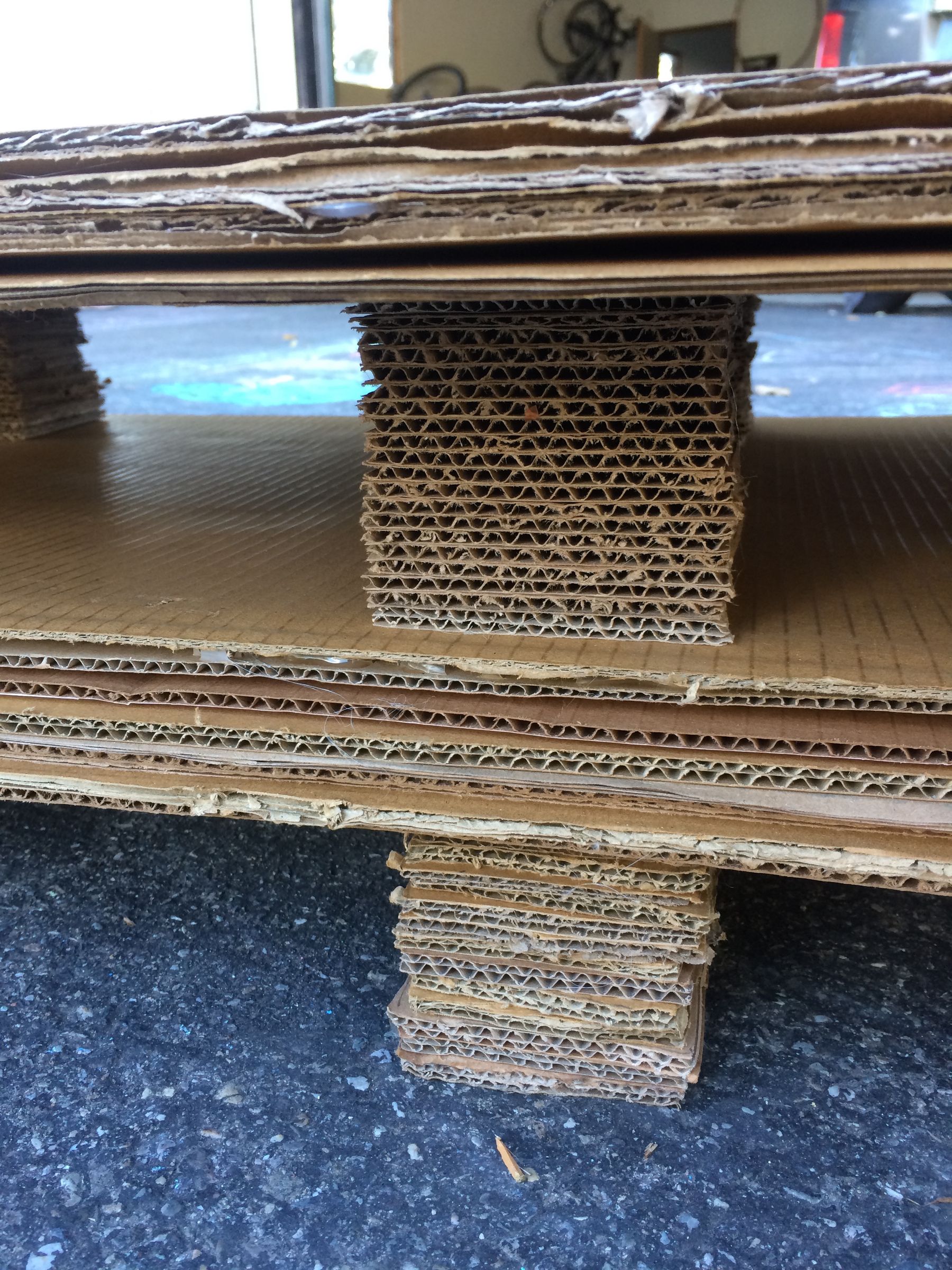 DIY Cardboard Coffee Table : 4 Steps (with Pictures) - Instructables