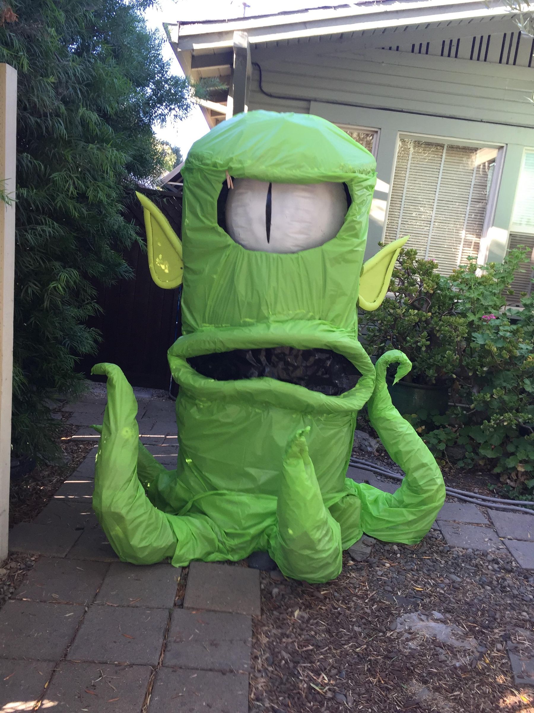 Kang From the Simpsons Yard Decoration : 7 Steps (with Pictures ...
