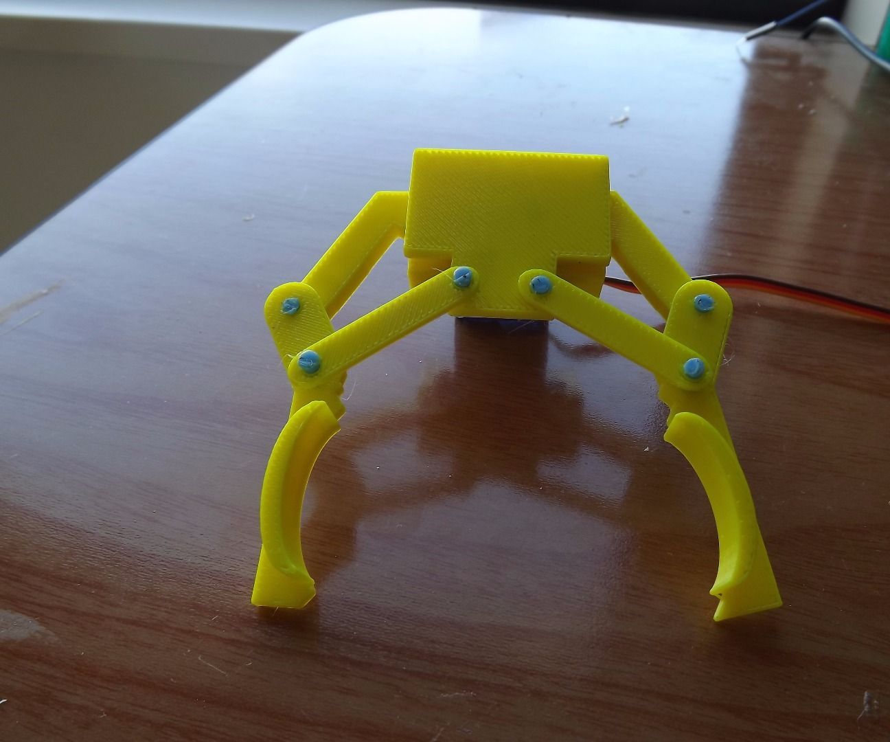 The Claw: a 3D Printed Robotic Claw : 7 Steps (with Pictures ...