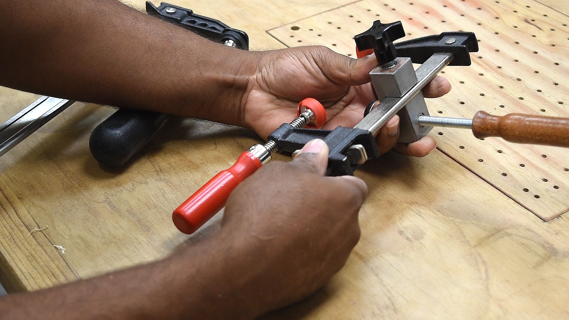 Face Clamp Attachment (Get the Most Out of Your Clamps) : 5 Steps (with ...