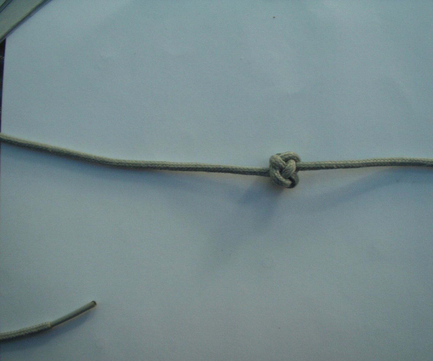 Single Strand Diamond Knot : 6 Steps - Instructables