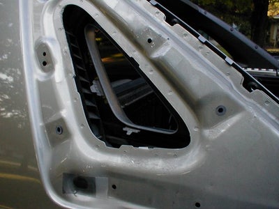 How to Paint Discolored Chevy Avalanche Sail Panels : 17 Steps (with ...