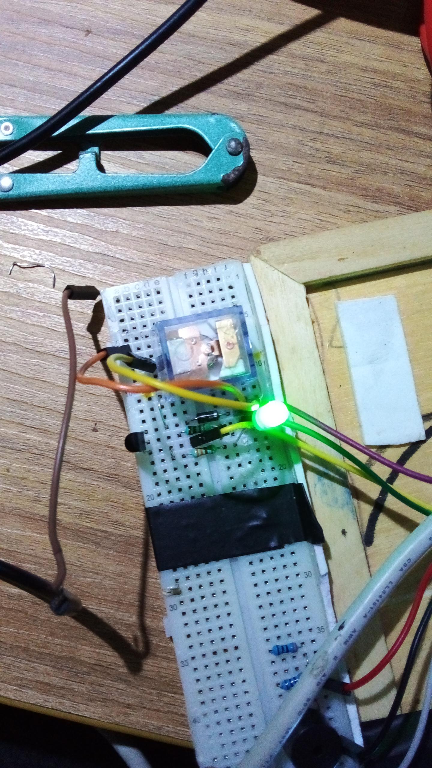 Driving a Relay With an Arduino : 9 Steps - Instructables