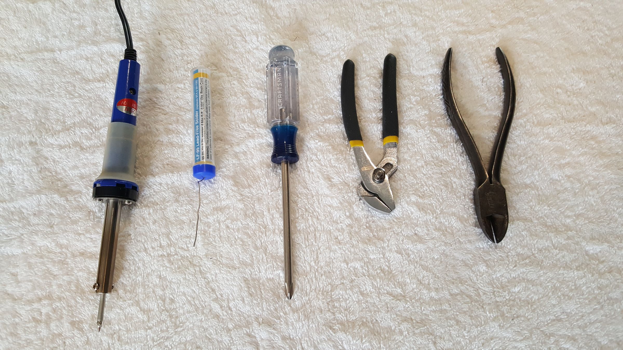 How to Fix a TV That Won't Turn On : 23 Steps - Instructables