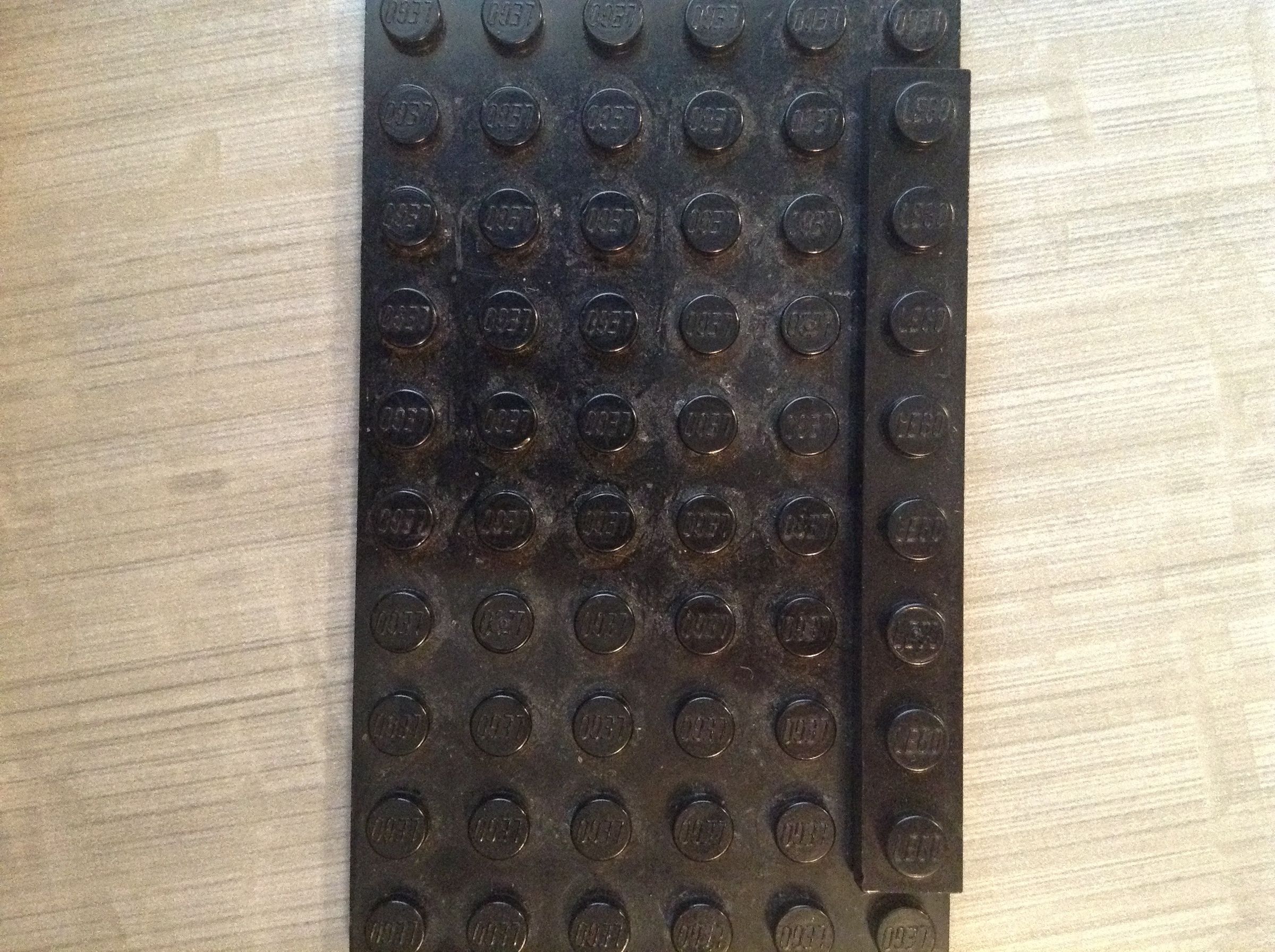 LEGO Suit Vault : 3 Steps - Instructables