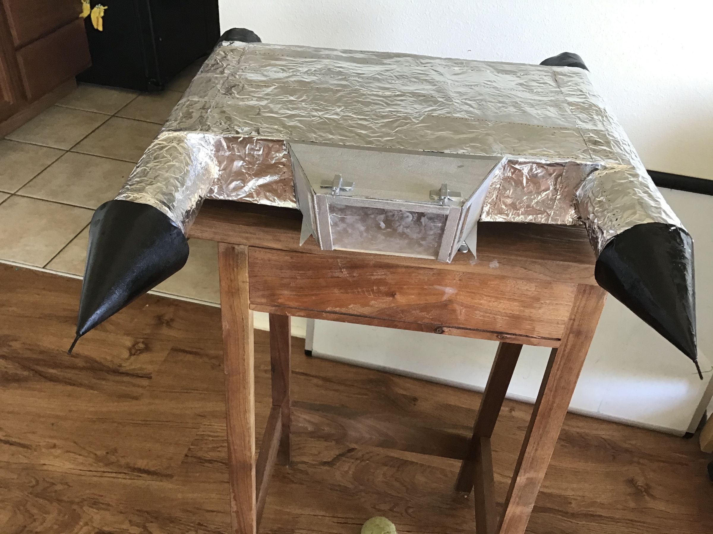Paper and Tin Foil Space Ship : 4 Steps - Instructables
