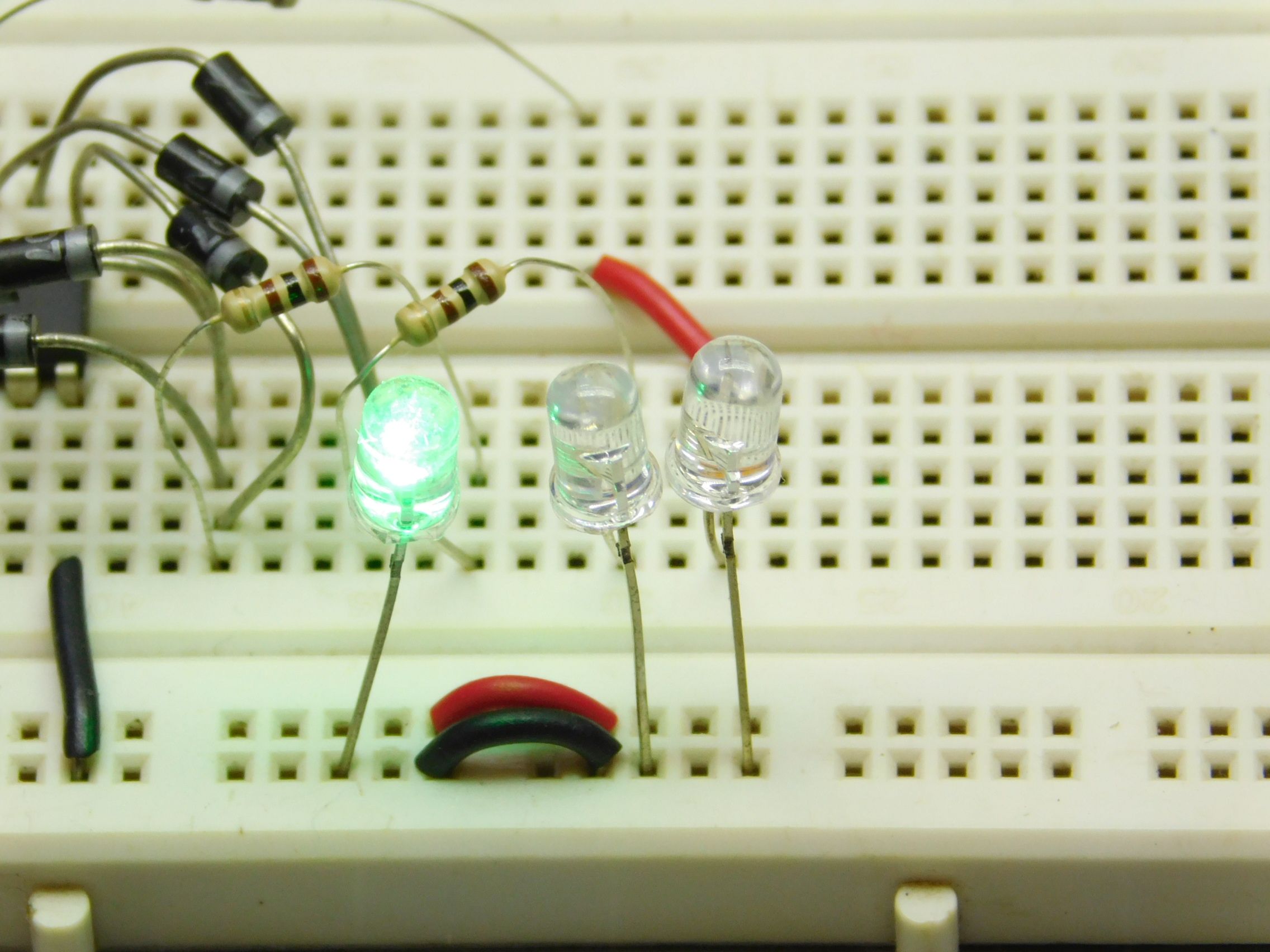 Let's Make! 5 More BreadBoard Projects for Beginners : 11 Steps (with ...