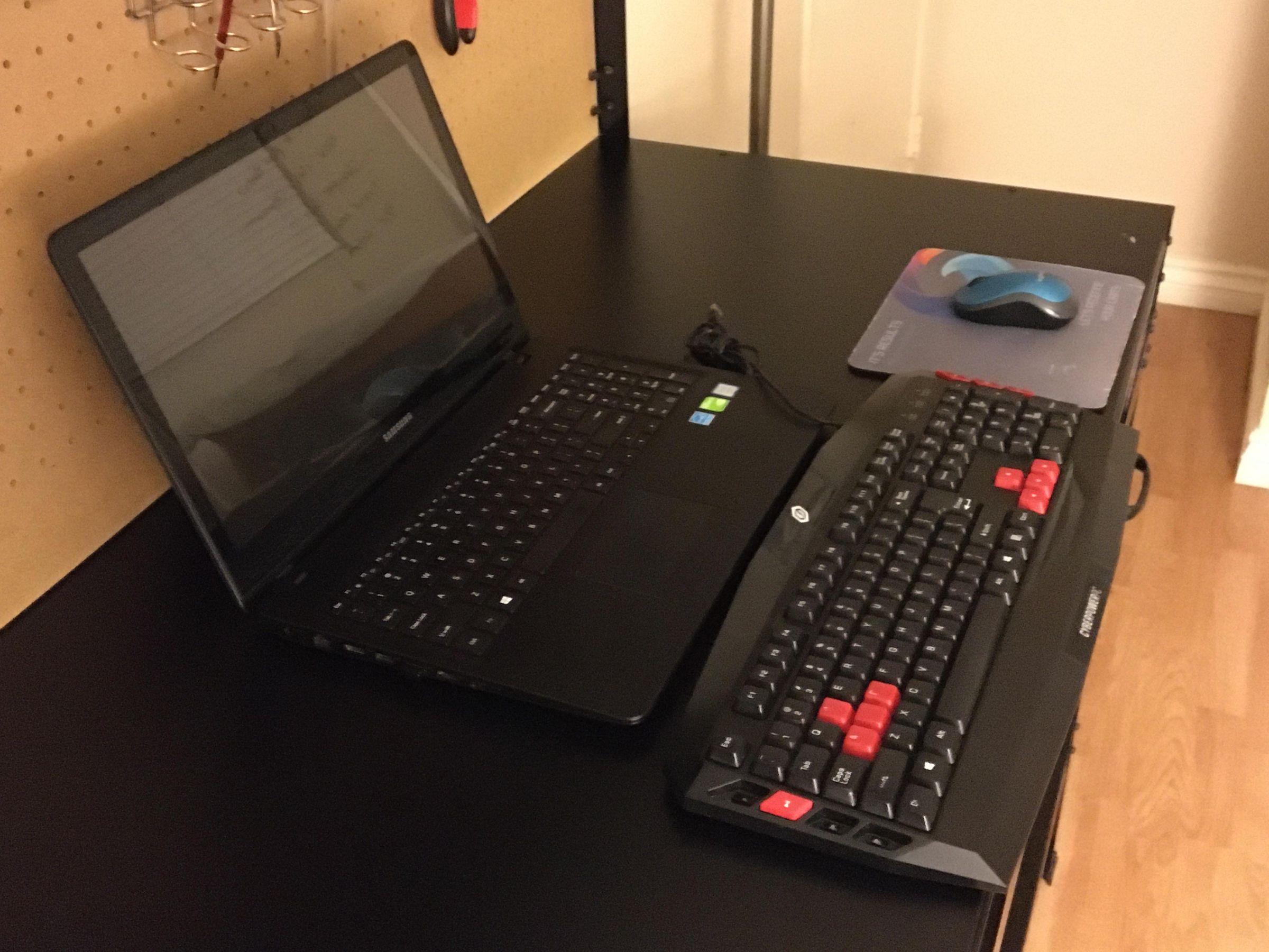 How to Design a Laptop Stand : 5 Steps - Instructables