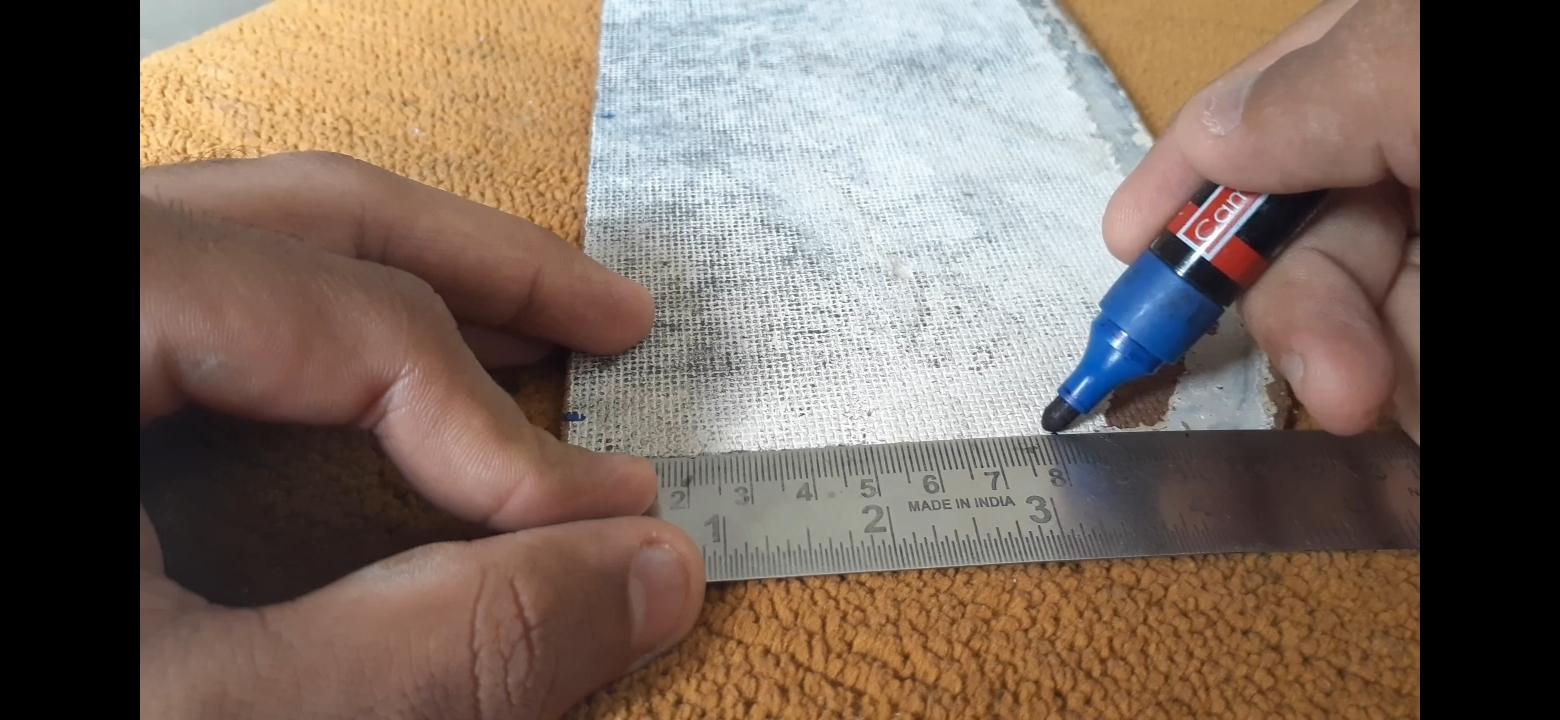 LAB BENCH TOOL HOLDER : 8 Steps - Instructables