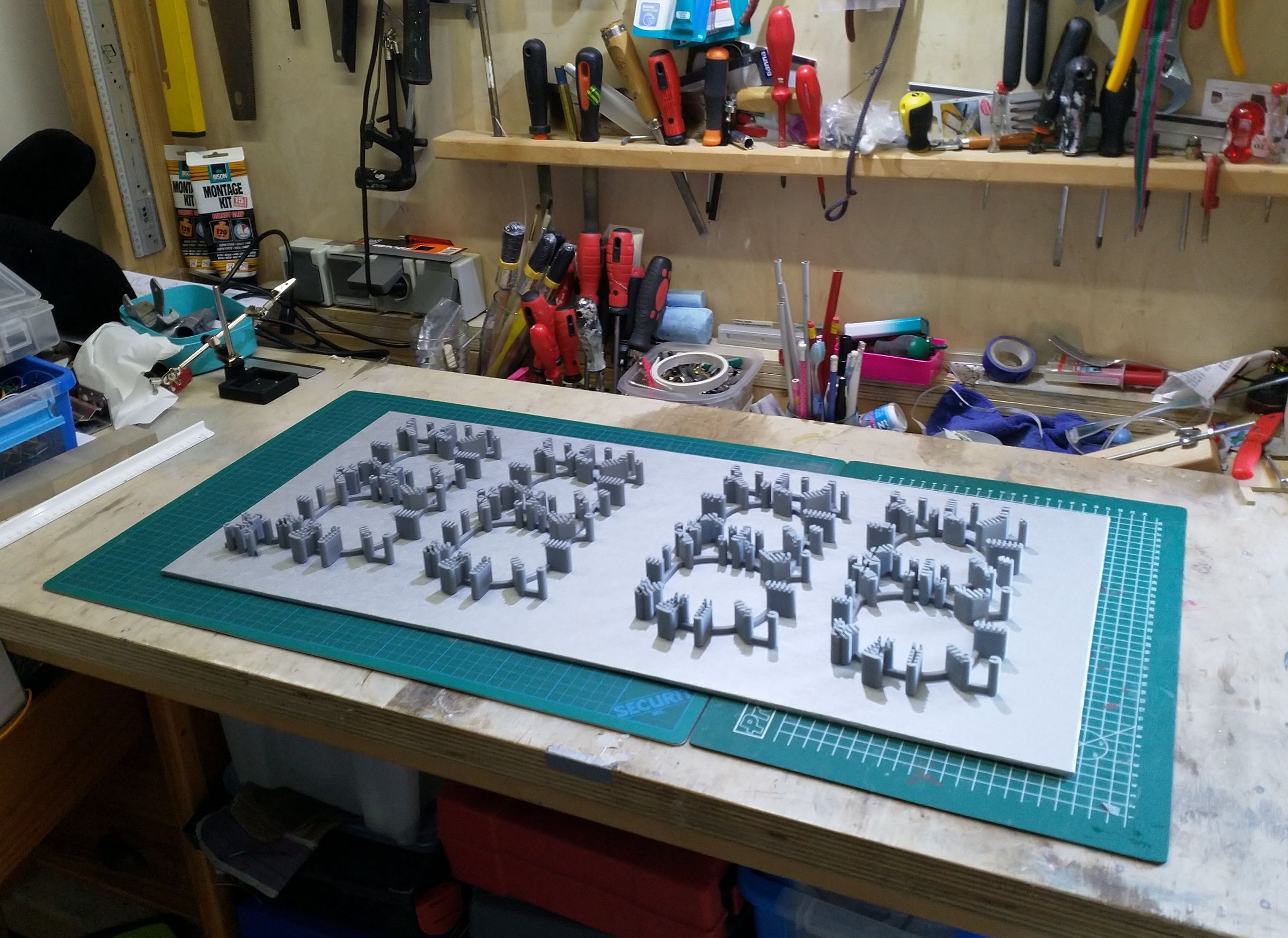 EL Wire Neon Nixie Style Clock : 21 Steps (with Pictures) - Instructables