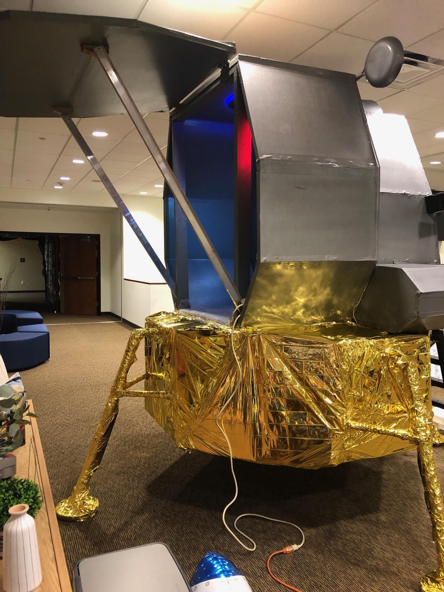 Apollo11 Lunar Lander L.E.M. the " EAGLE" : 13 Steps (with Pictures ...