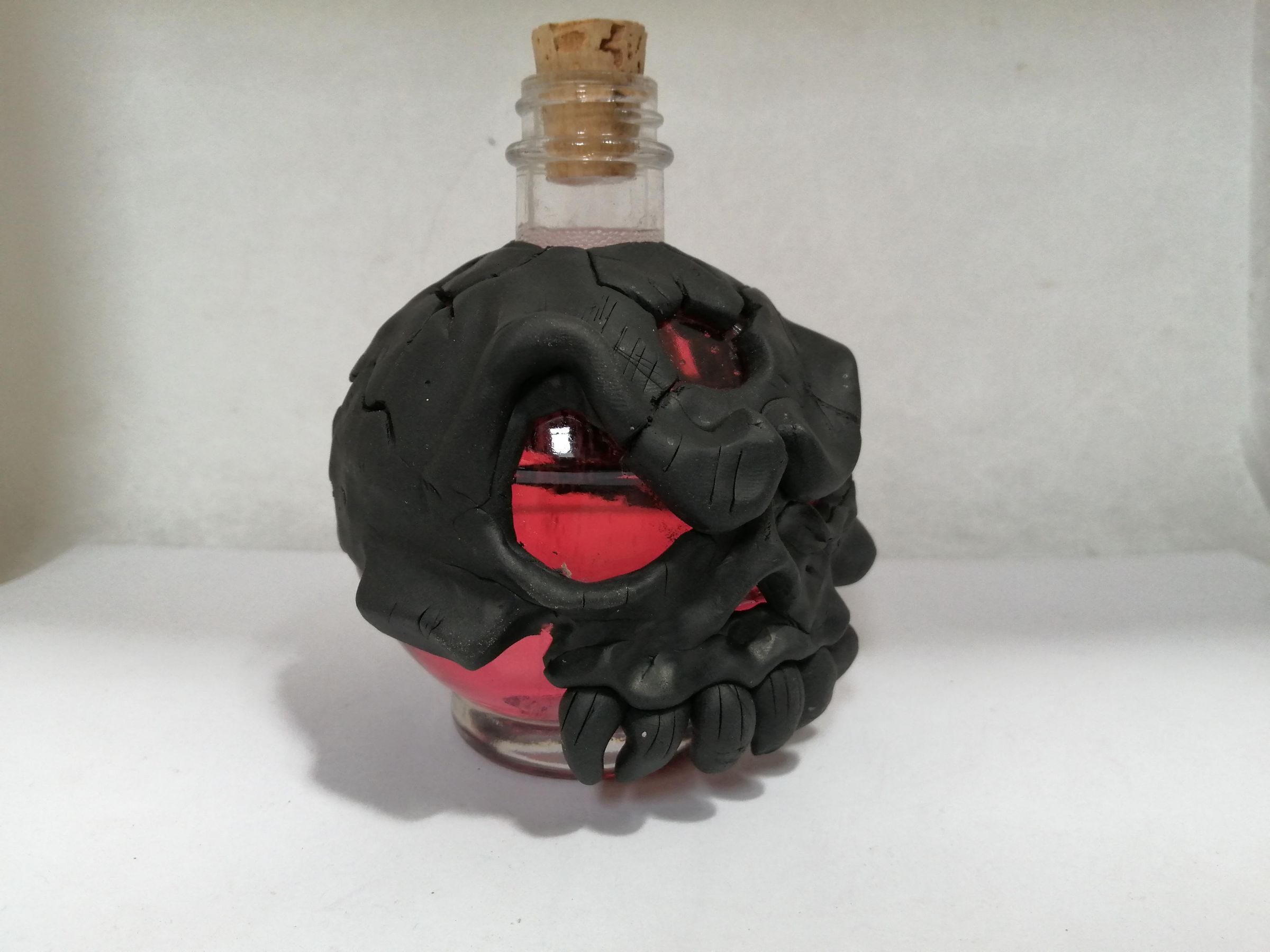 Charred Skull Potion Bottle : 4 Steps (with Pictures) - Instructables