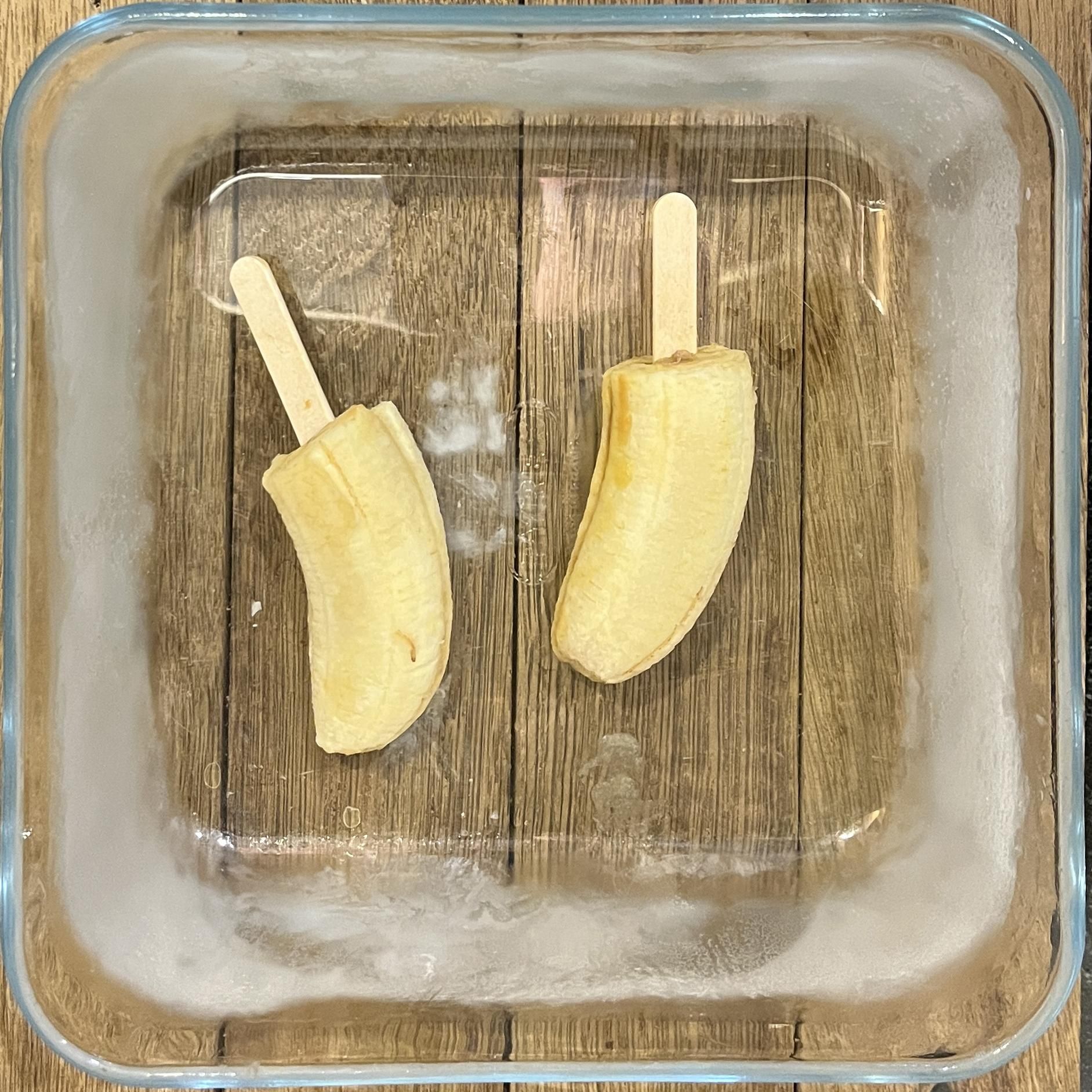 Easy Salted Caramel & Peanut Butter, Chocolate Dipped Banana Popsicles ...