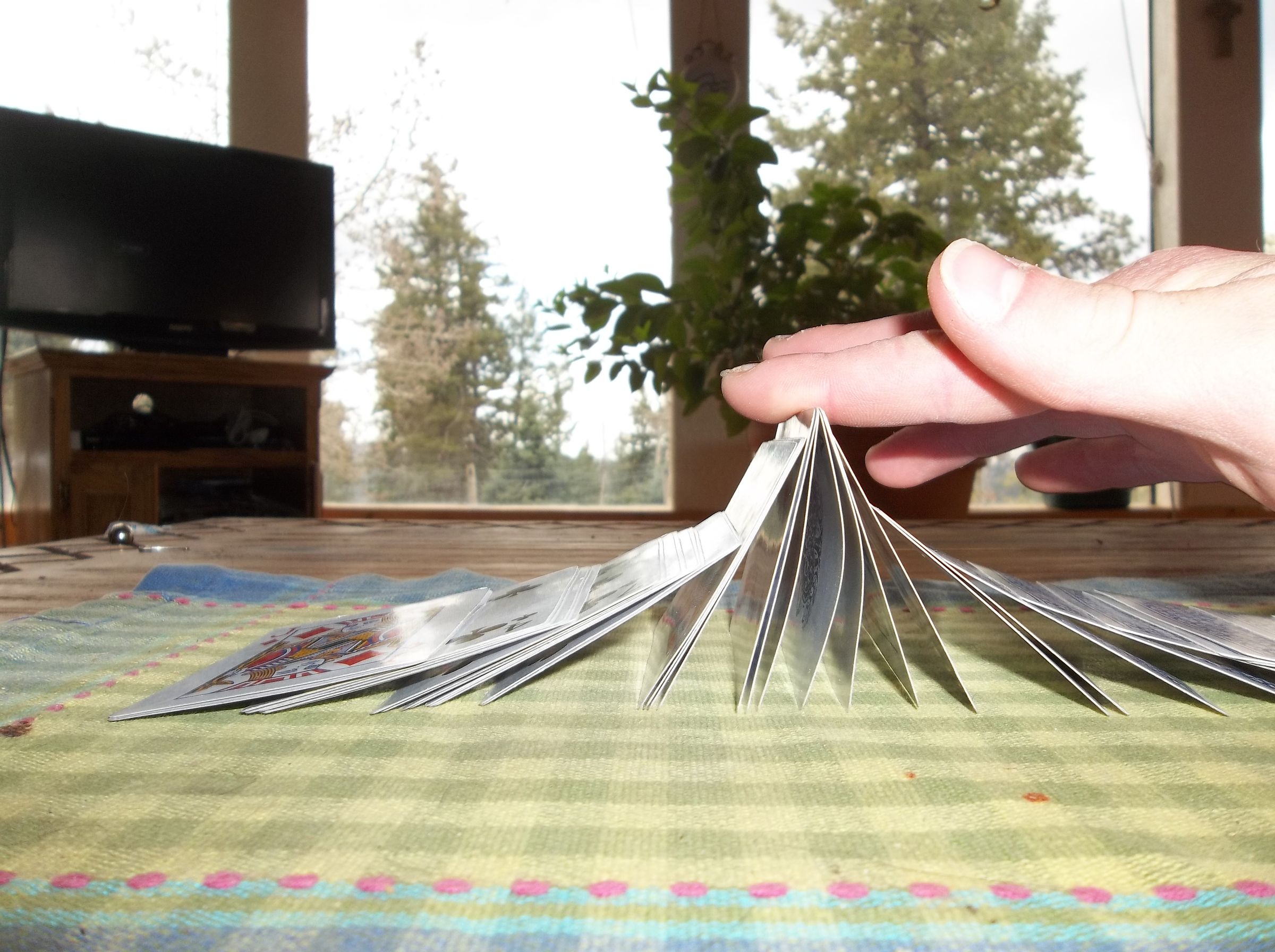 Card Flourishes: Spread and Flip Over : 4 Steps - Instructables