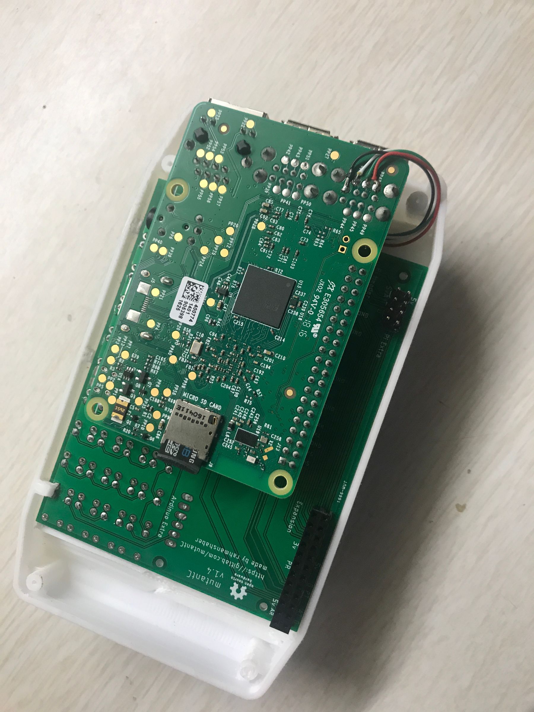MutantC - an Easy to Build Raspberry Pi Handheld/UMPC : 9 Steps - Instructables