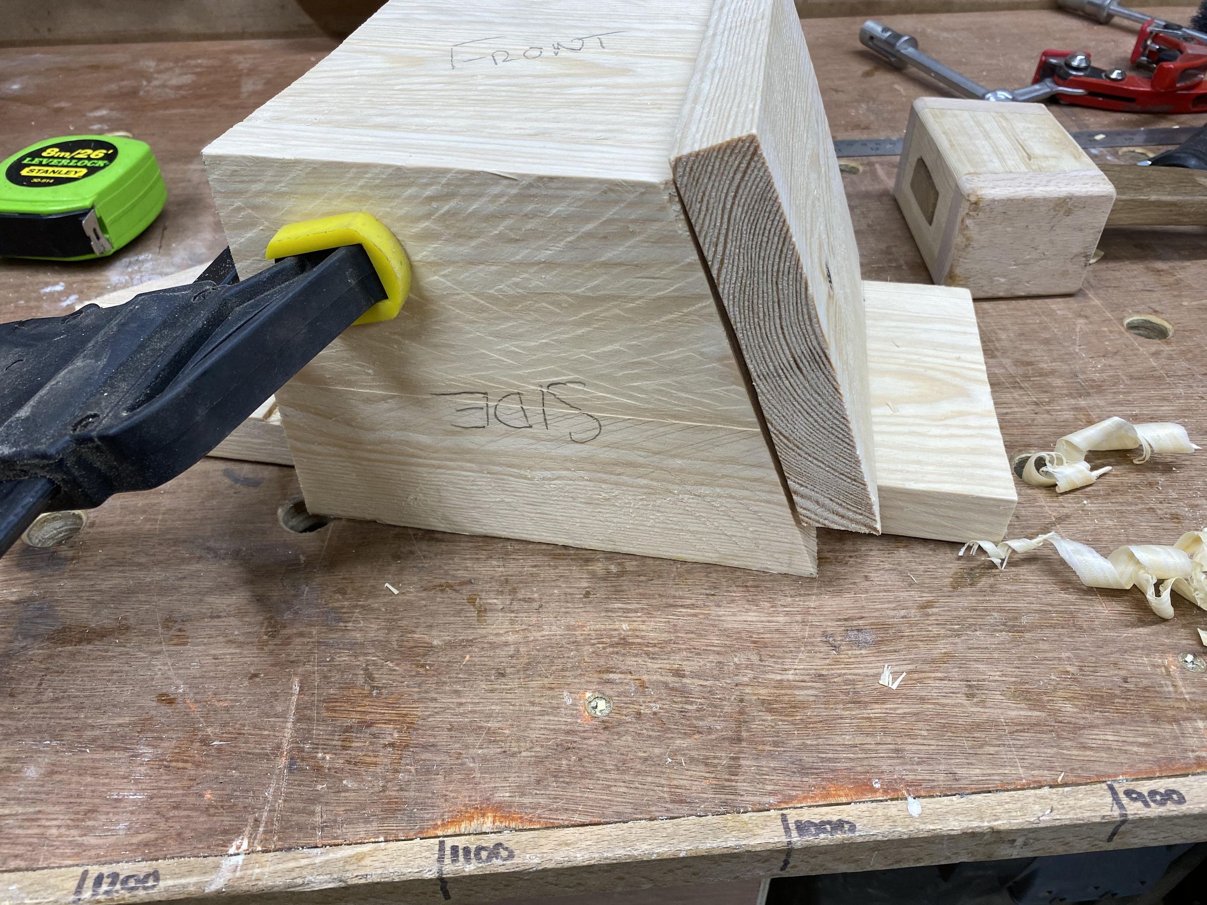 Single Plank Bat Box : 8 Steps (with Pictures) - Instructables