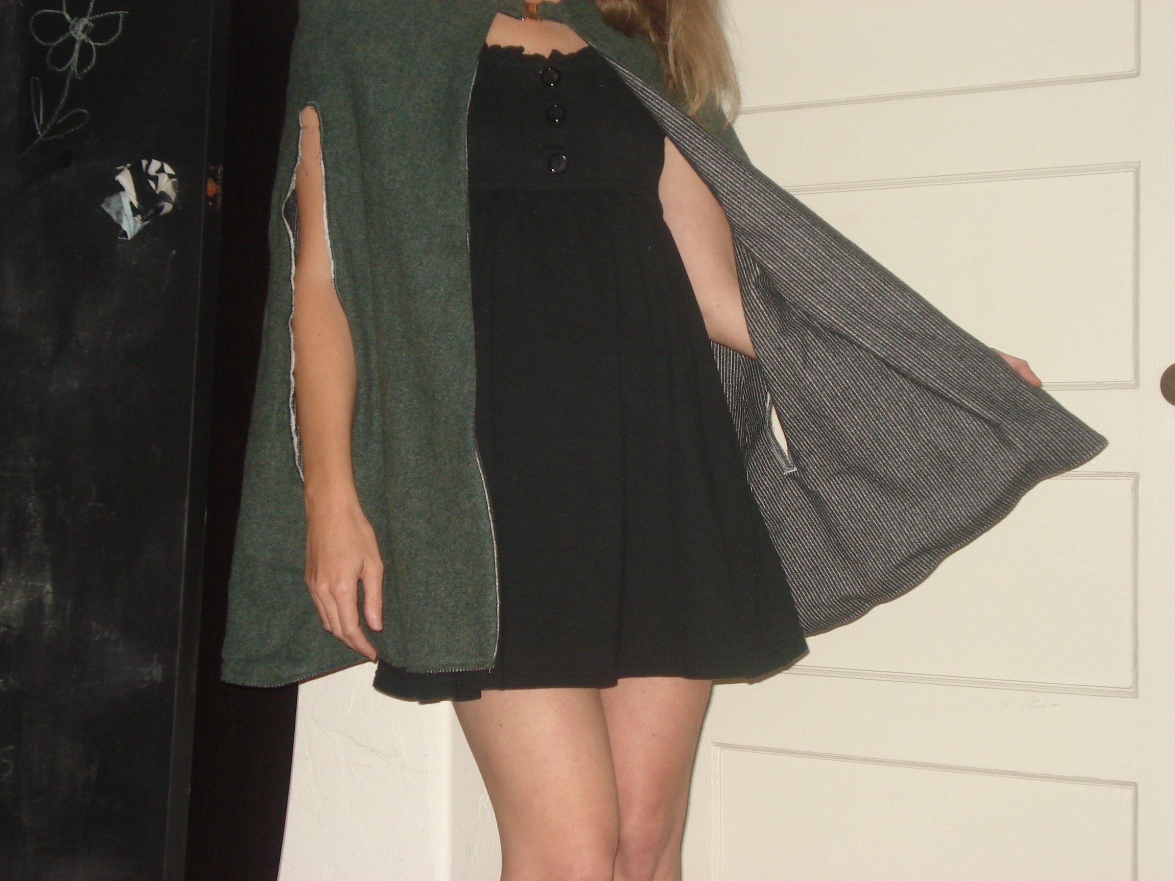 Reversible Cape Coat With Arm Holes : 8 Steps (with Pictures ...