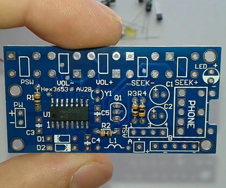 HOW TO MAKE FM RADIO RECEIVER AT HOME : 6 Steps - Instructables