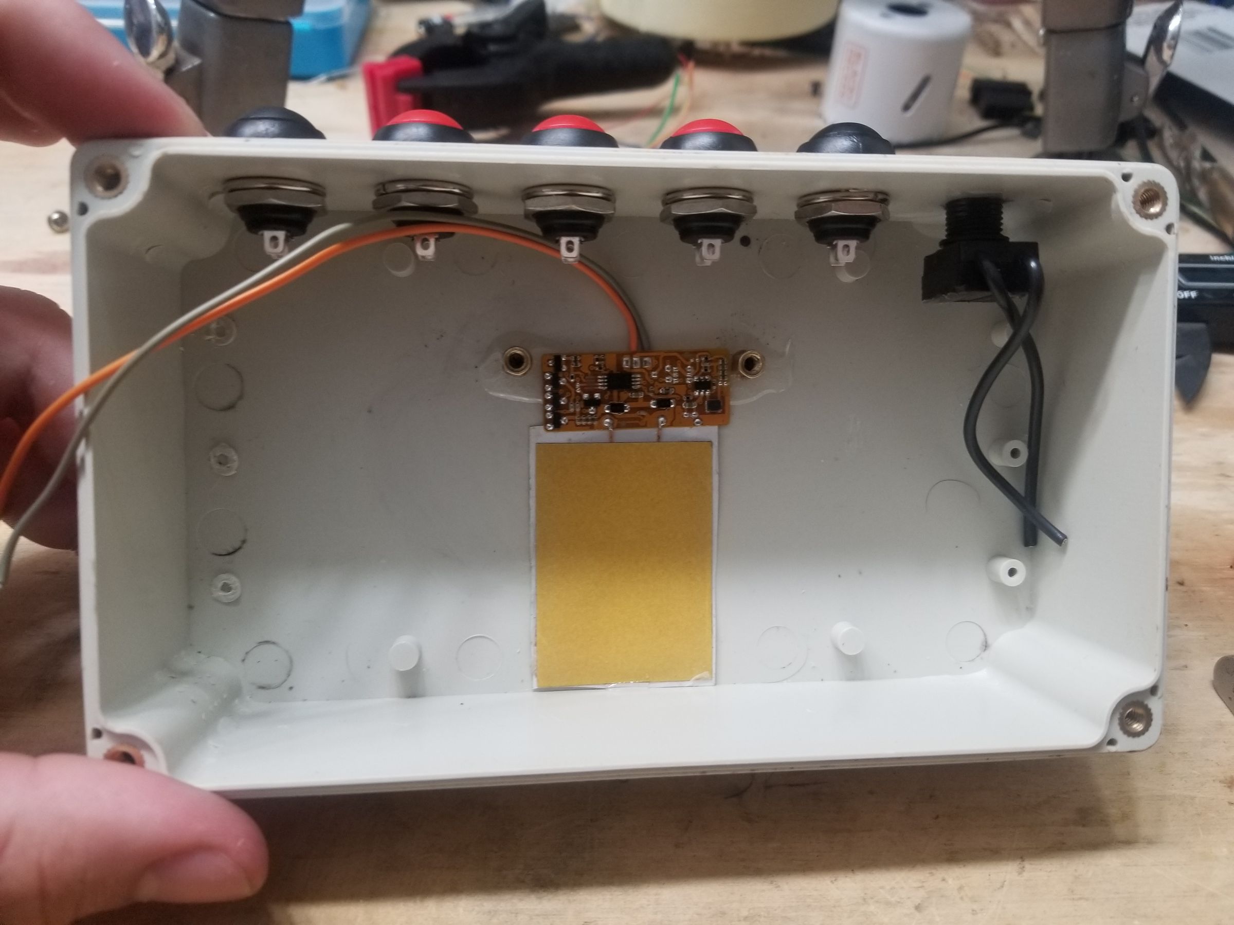 DIY Bluetooth Speaker From Scratch! : 5 Steps (with Pictures ...