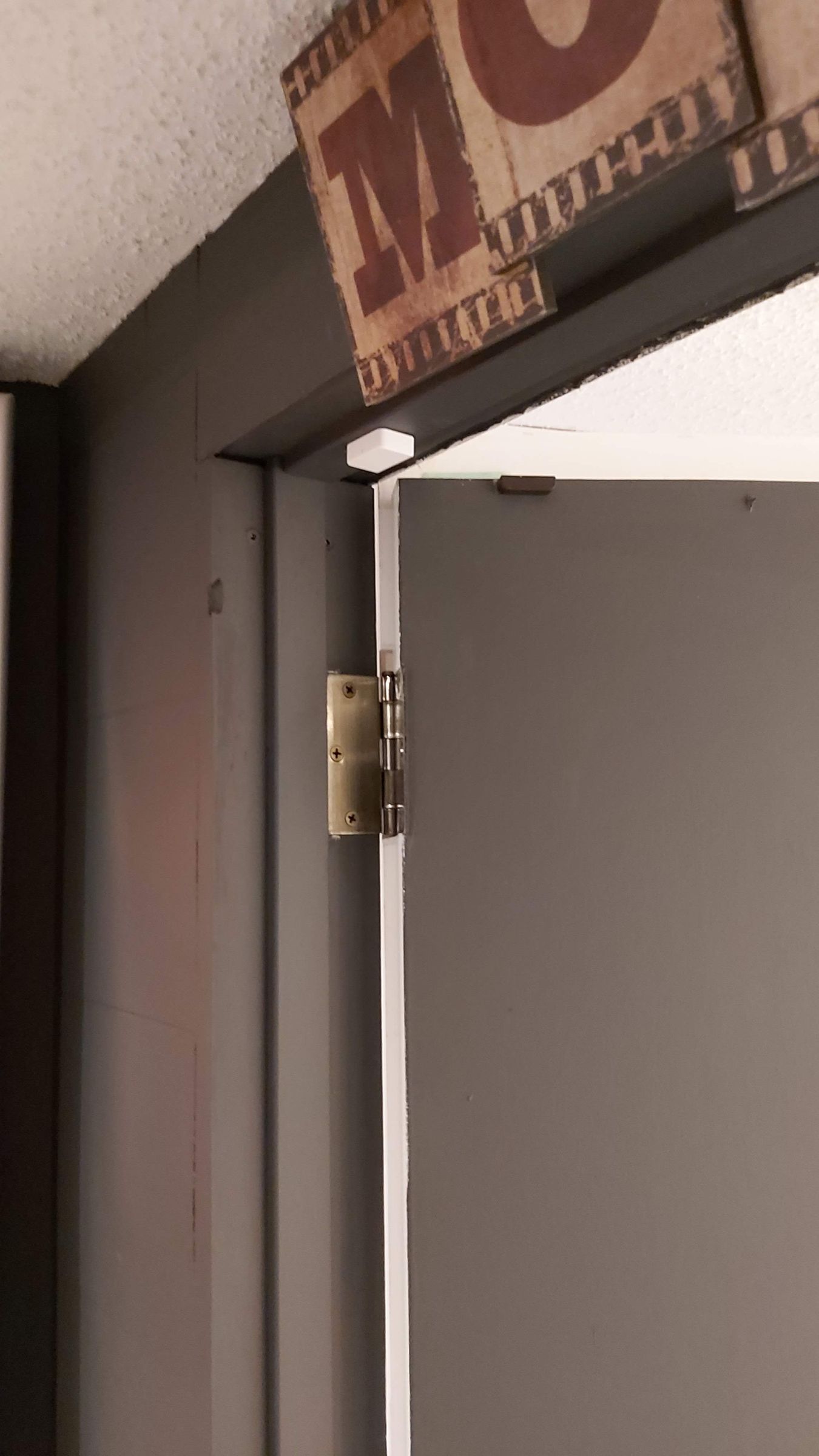 Movie Room Hidden Door : 3 Steps - Instructables