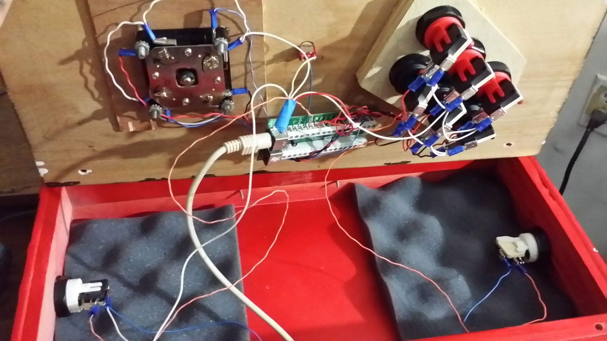 Arcade Stick Box From an Old Drawer : 4 Steps - Instructables