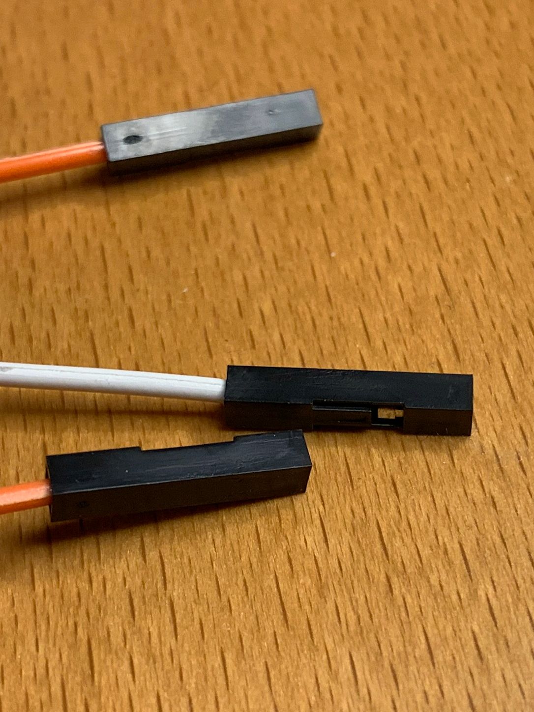 A Simple Stand for an Acoustic Levitator MiniLev : 12 Steps (with ...