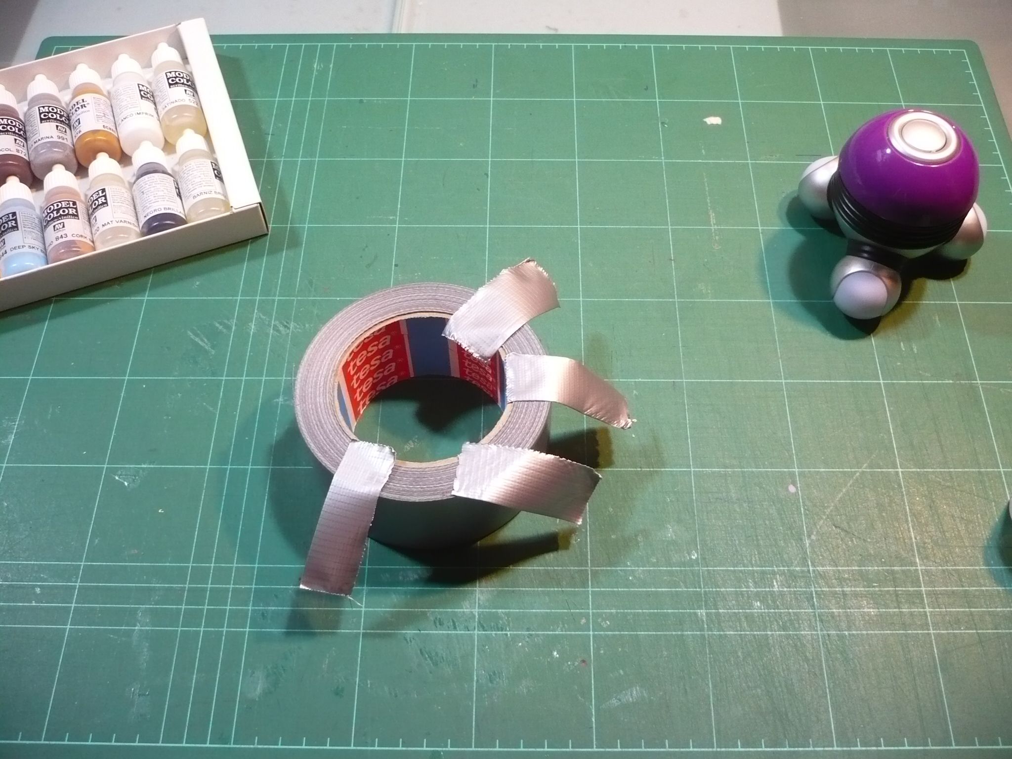 Miniatures Paint Shaker Cheap and Easy - Instructables