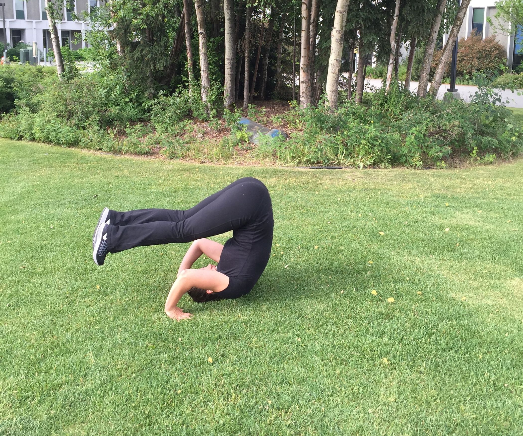 How to Complete a Safe Somersault : 8 Steps (with Pictures) - Instructables