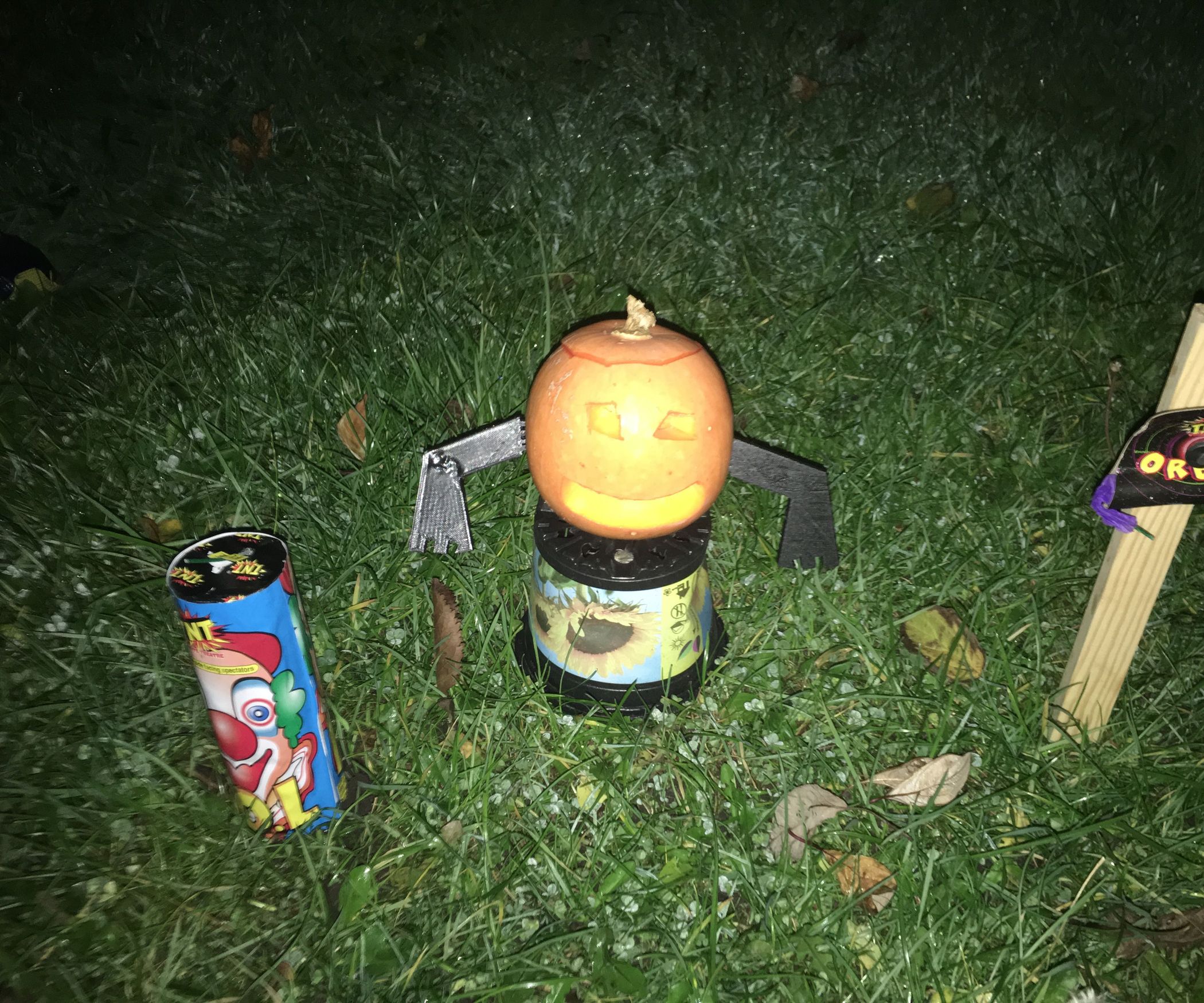 Mini Pumpkin Man (with Fireworks) : 4 Steps - Instructables