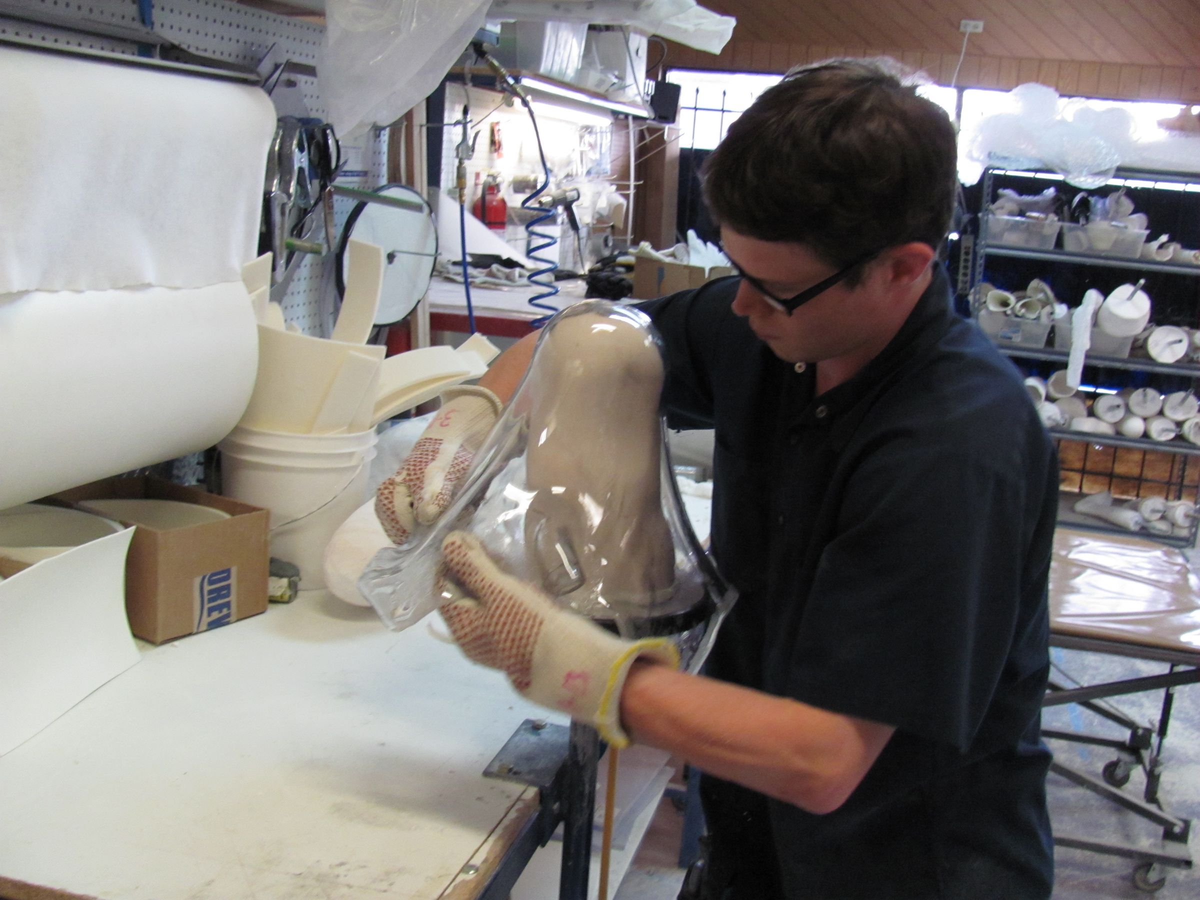 How a Prosthetic Leg Is Made! : 5 Steps (with Pictures) - Instructables