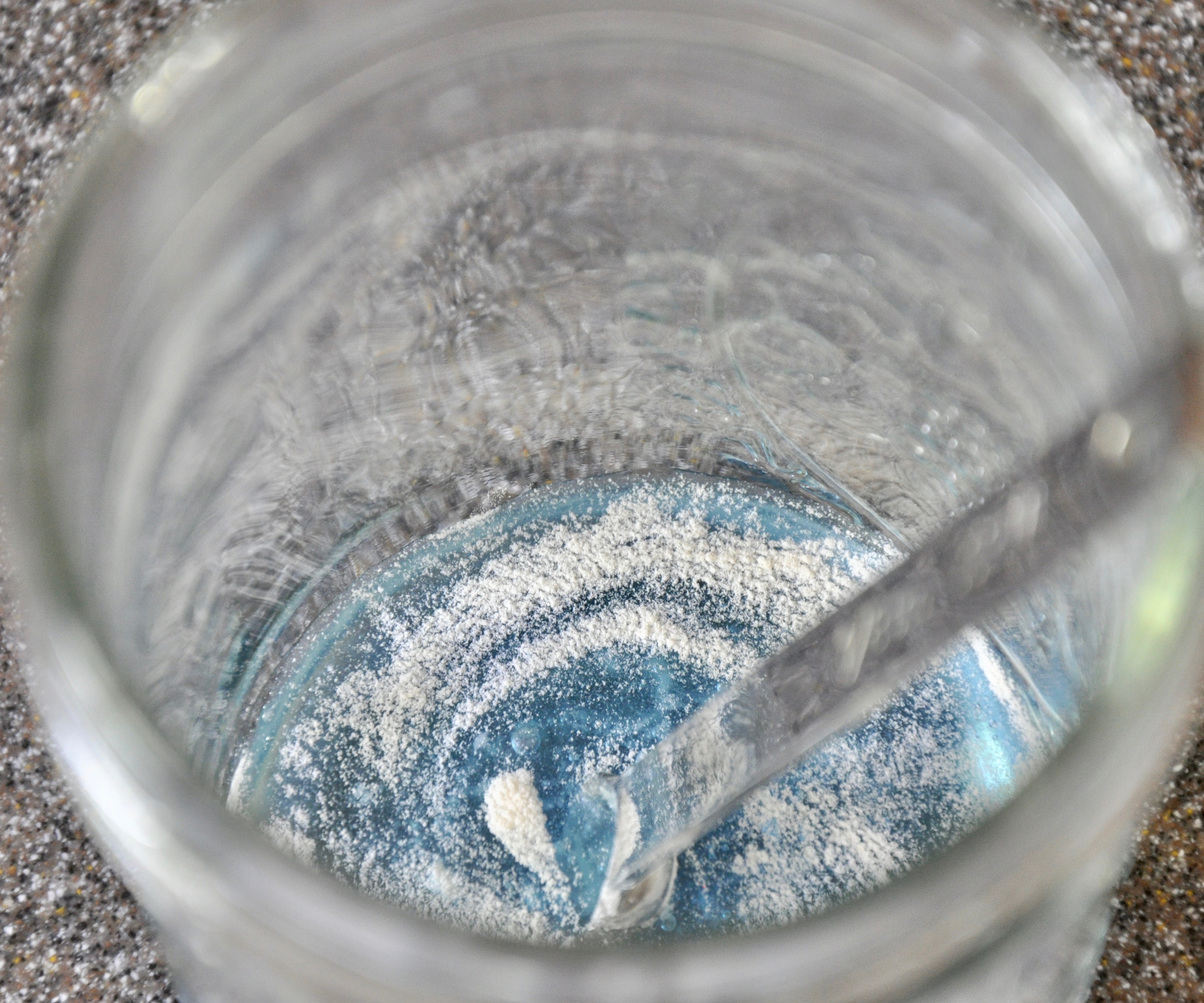 Homemade Bubble Solution : 5 Steps (with Pictures) - Instructables