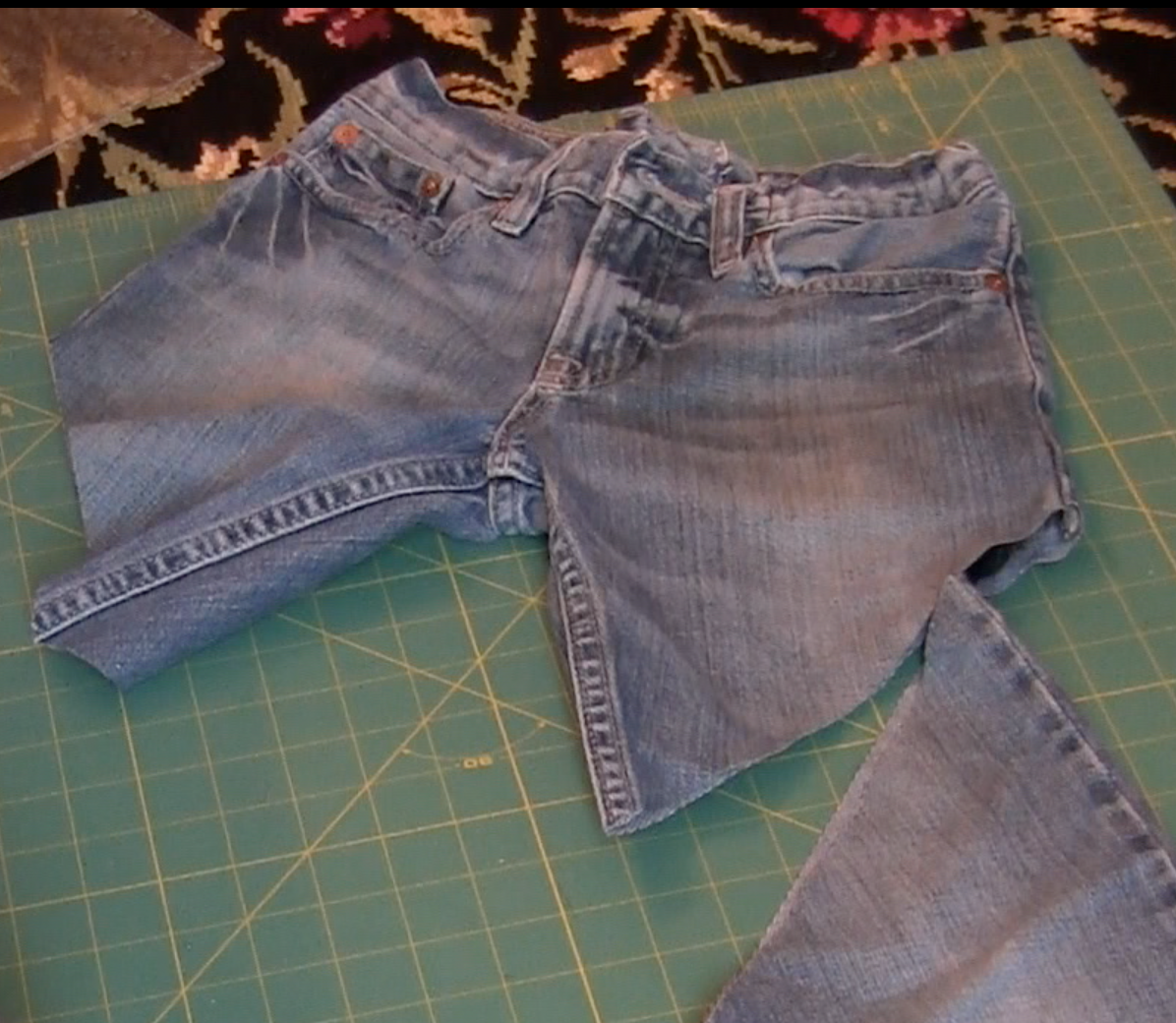 Designer Patchwork Jeans Remake : 8 Steps (with Pictures) - Instructables