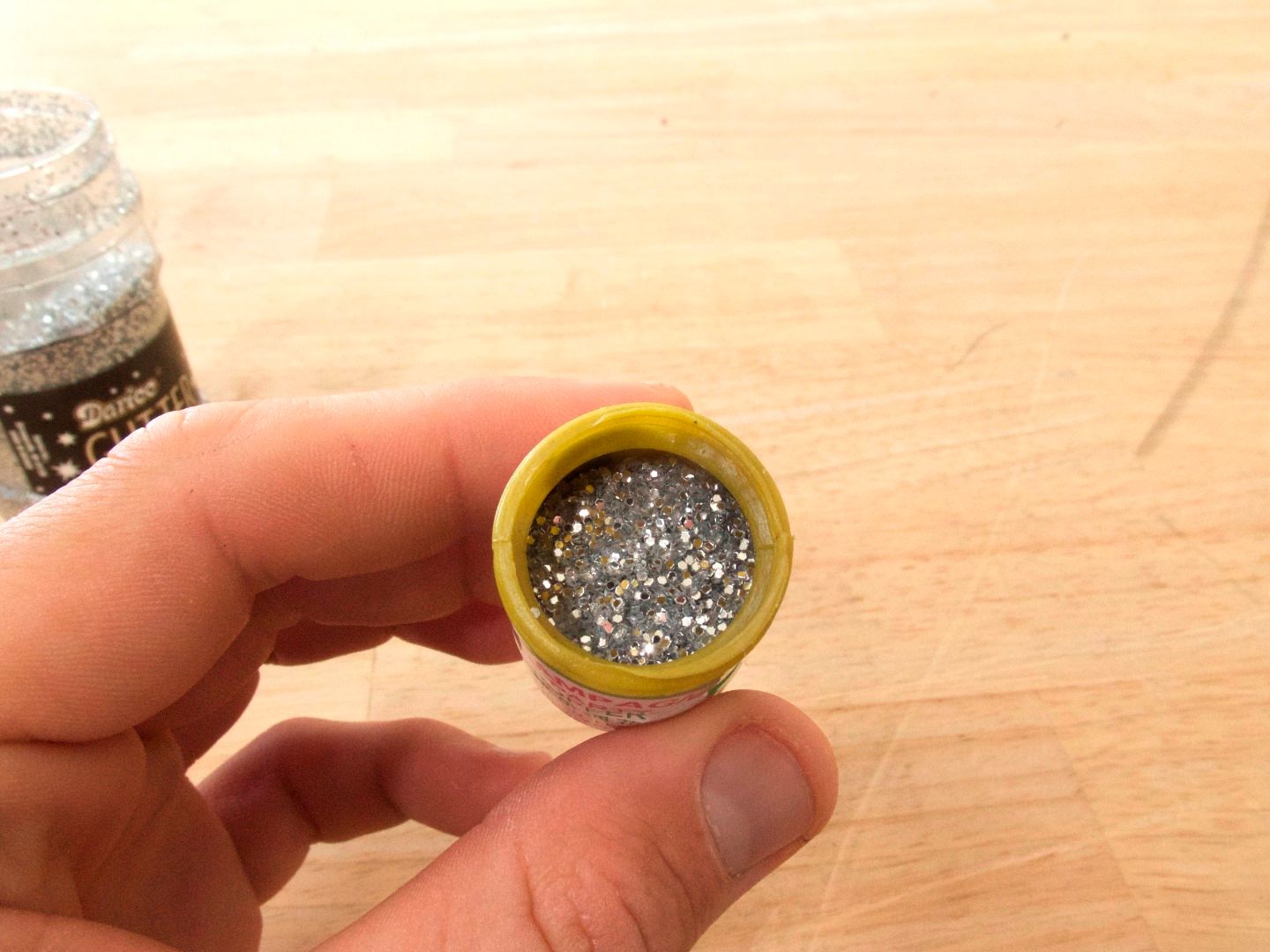 Glitter Roulette With Party Poppers : 7 Steps (with Pictures ...