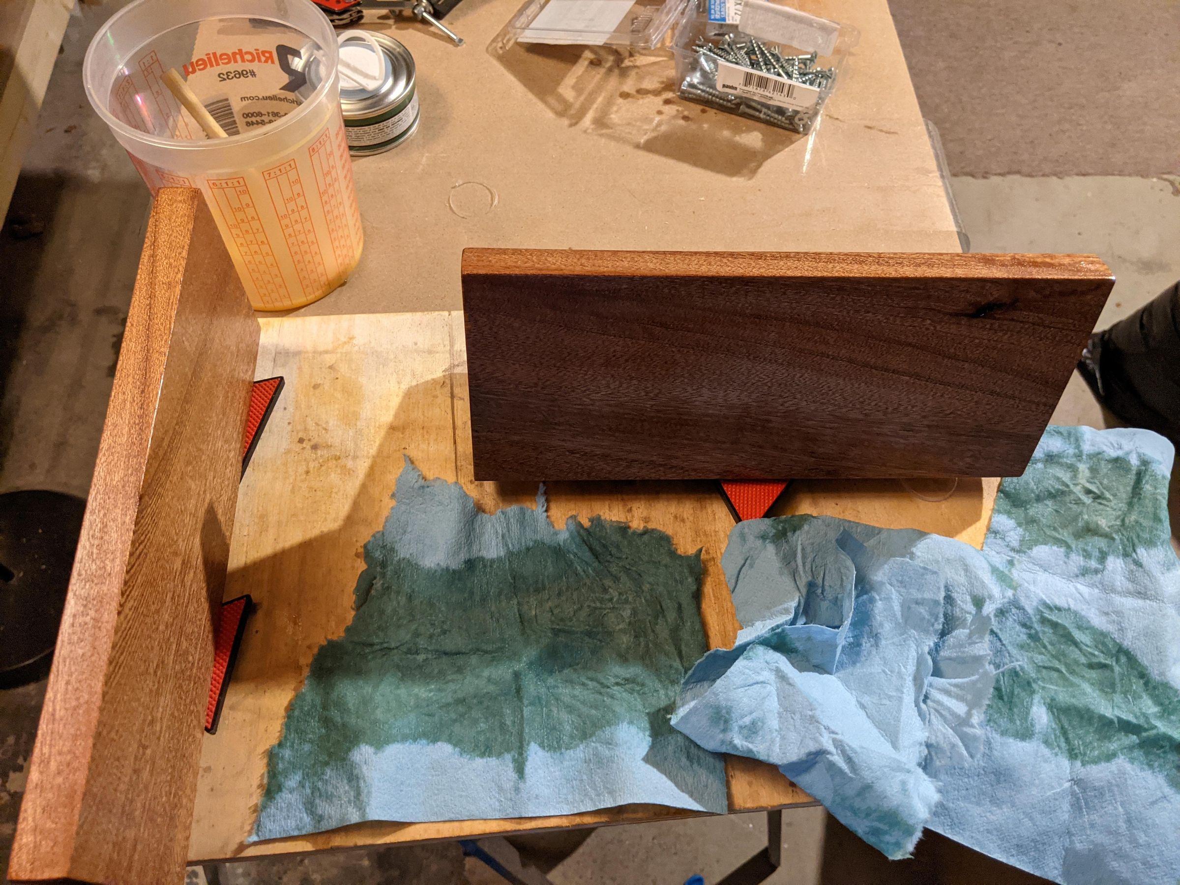Entryway EDC Shelf W/ Letter Slot : 5 Steps (with Pictures) - Instructables