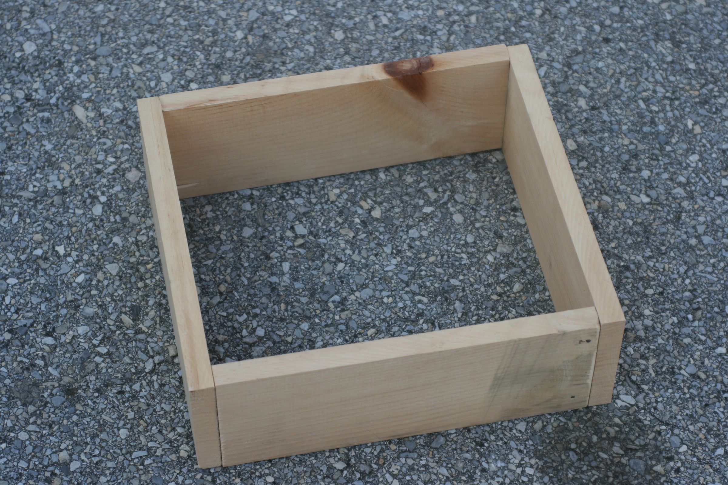 Mini Wooden Portable Compost Bin : 9 Steps (with Pictures) - Instructables