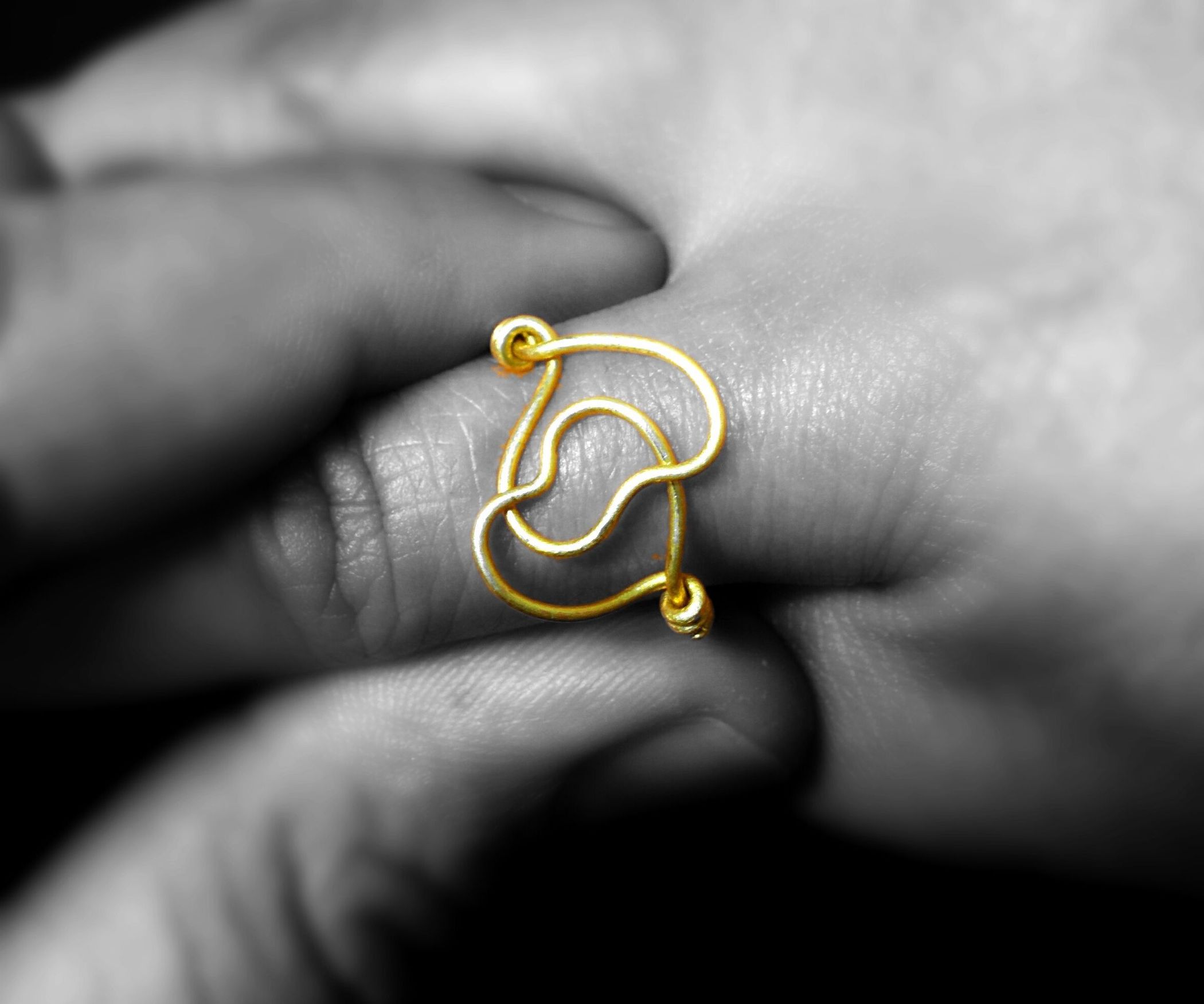 Intertwined Hearts Wire Ring for Your Valentine : 6 Steps (with ...
