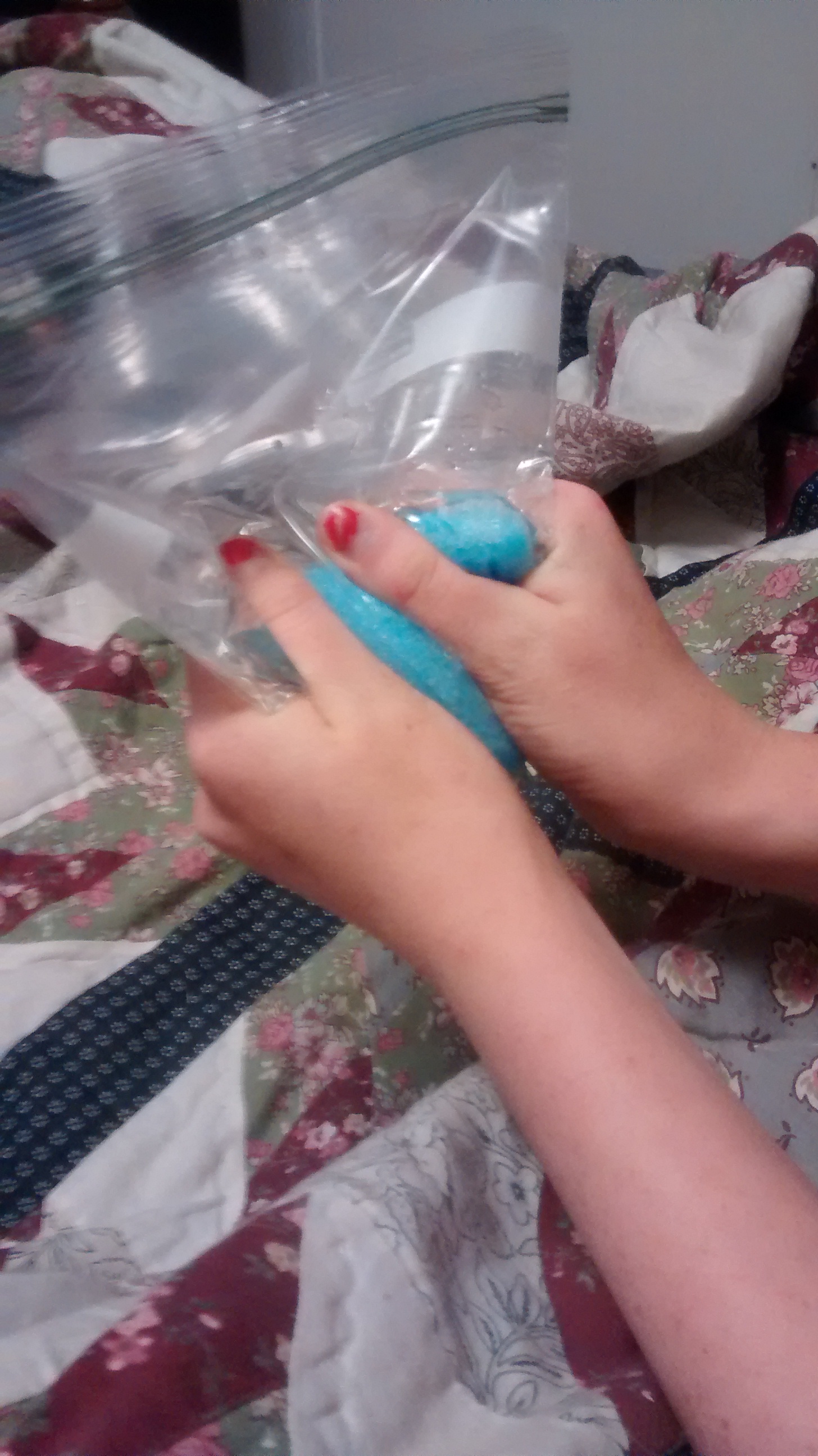 Kitchen Sponge Ice Packs - Instructables