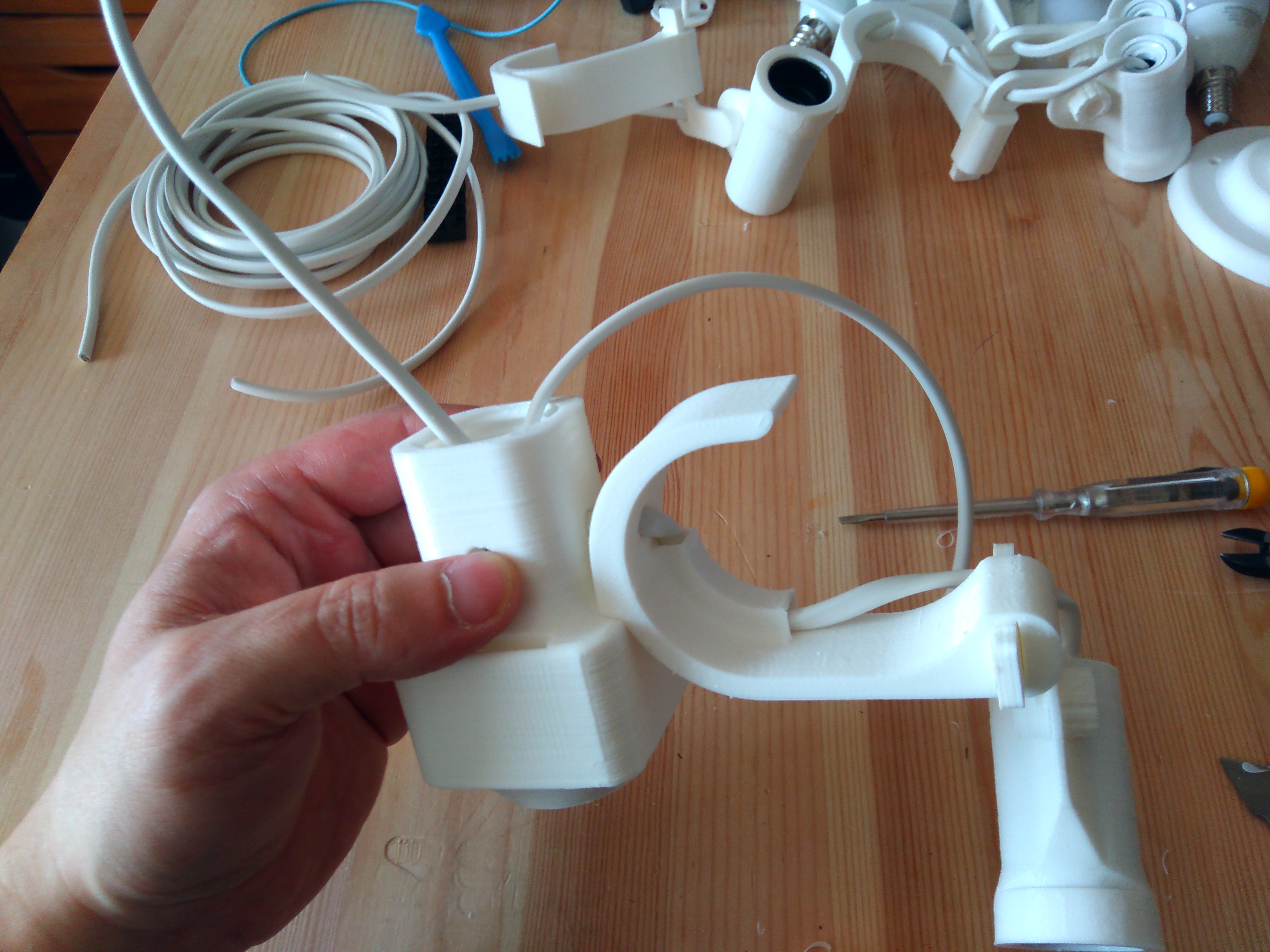 5 Lamp Ceiling Light : 11 Steps (with Pictures) - Instructables