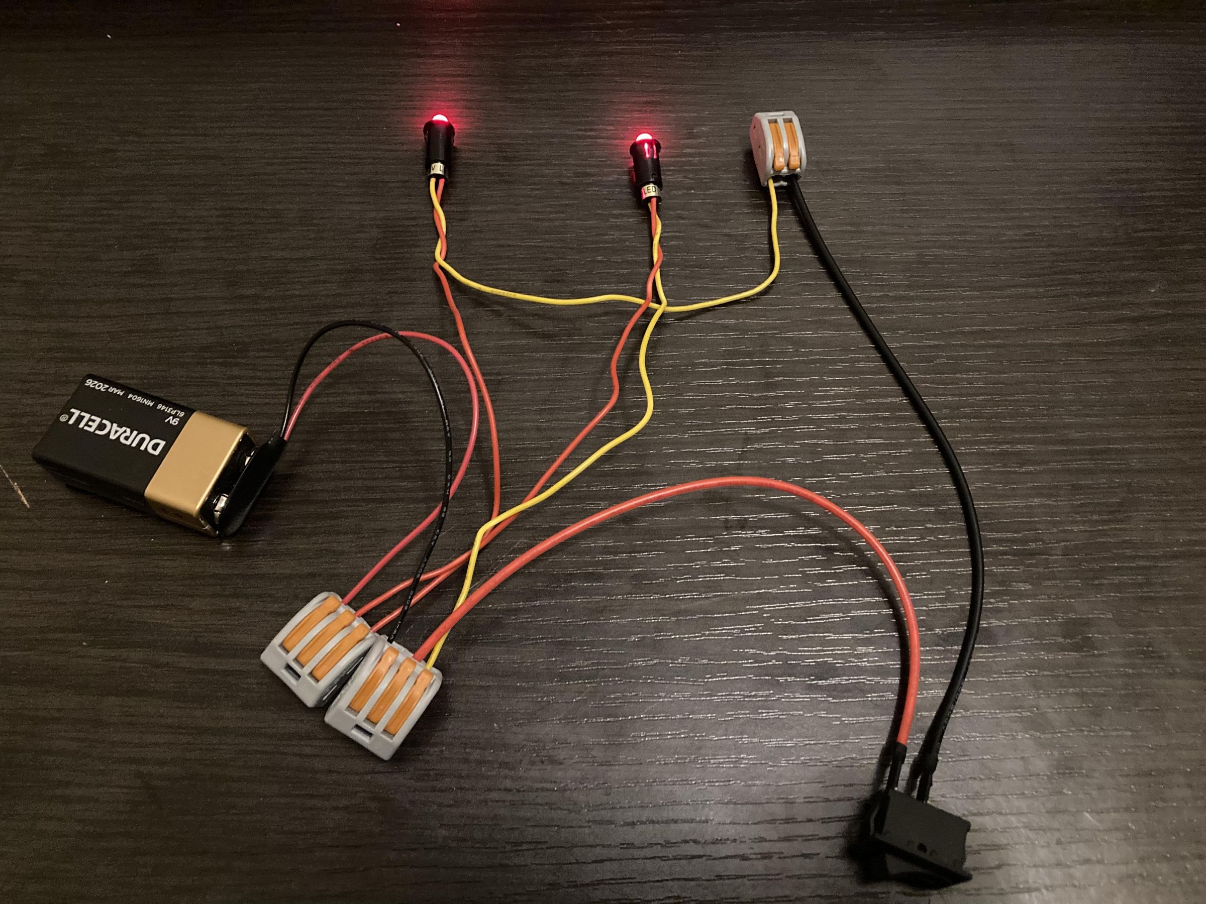 How to Make a Simple Parallel Circuit : 5 Steps - Instructables