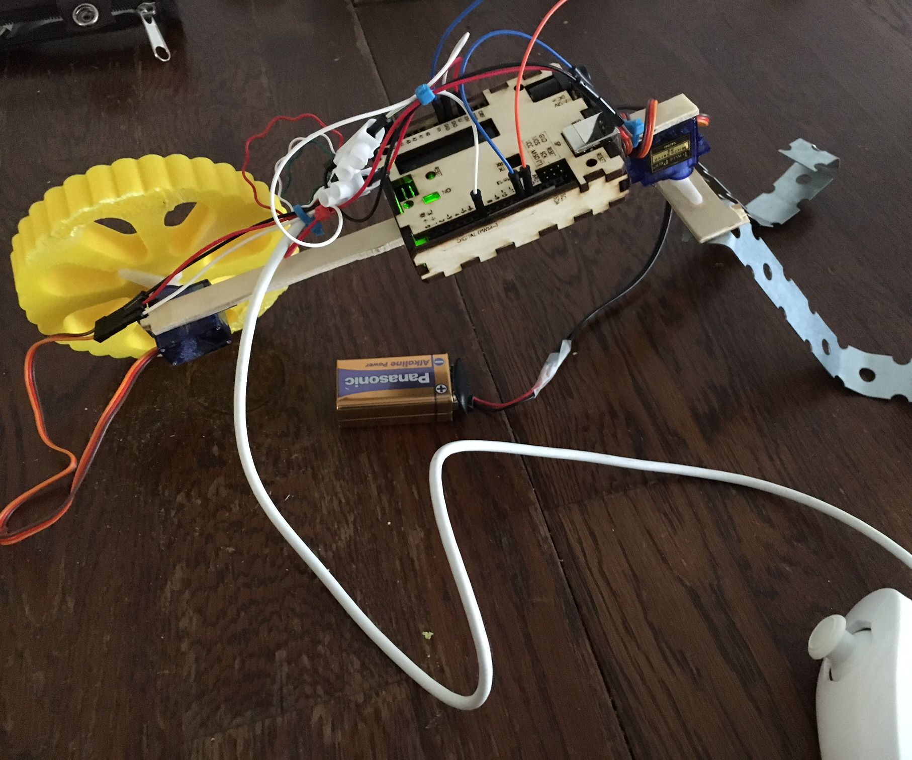 Project Robot Bug - With Wii Nunchuck : 5 Steps - Instructables