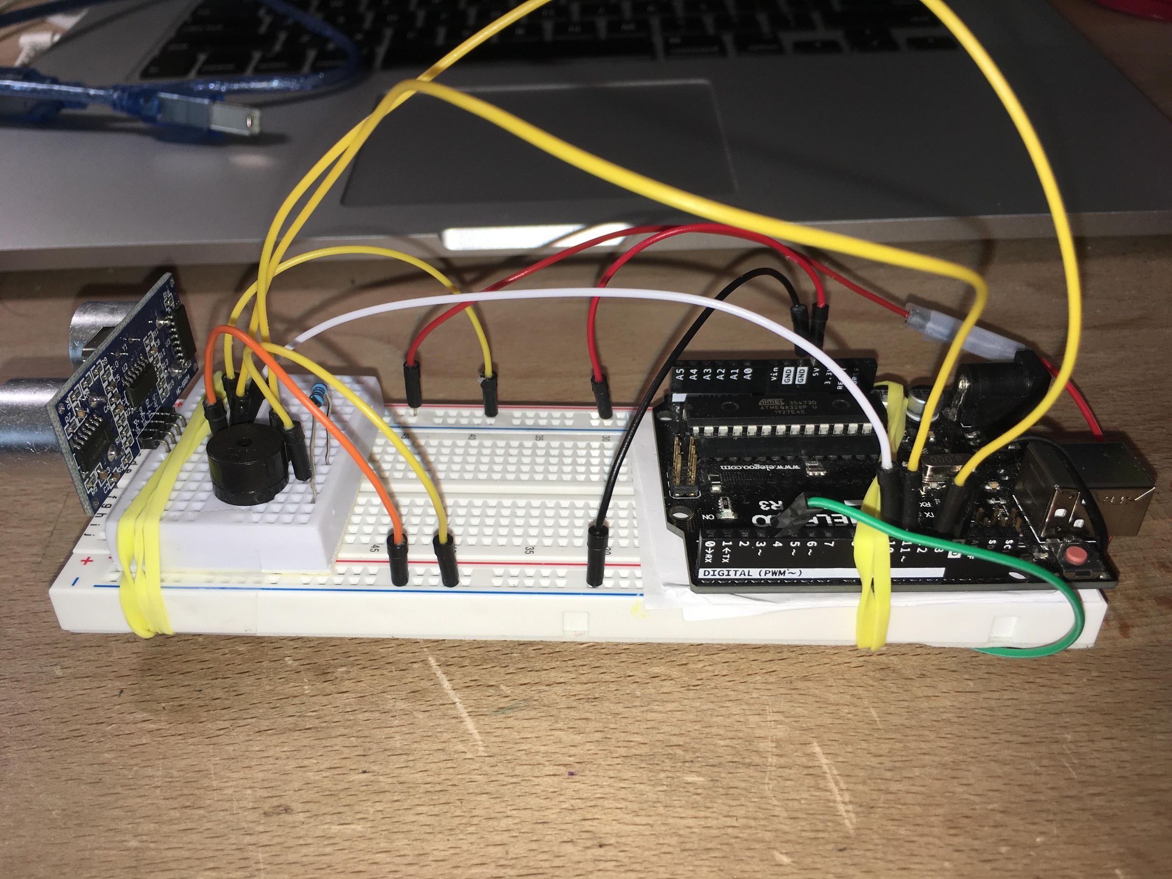 Battery-Powered Ultrasonic Distance Detector for Moving in the Darkness ...