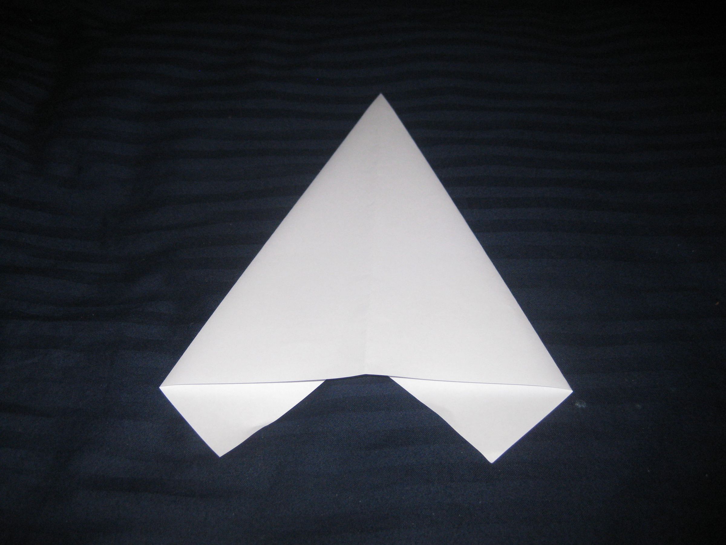 How to Make an Easy Paper Airplane : 13 Steps - Instructables