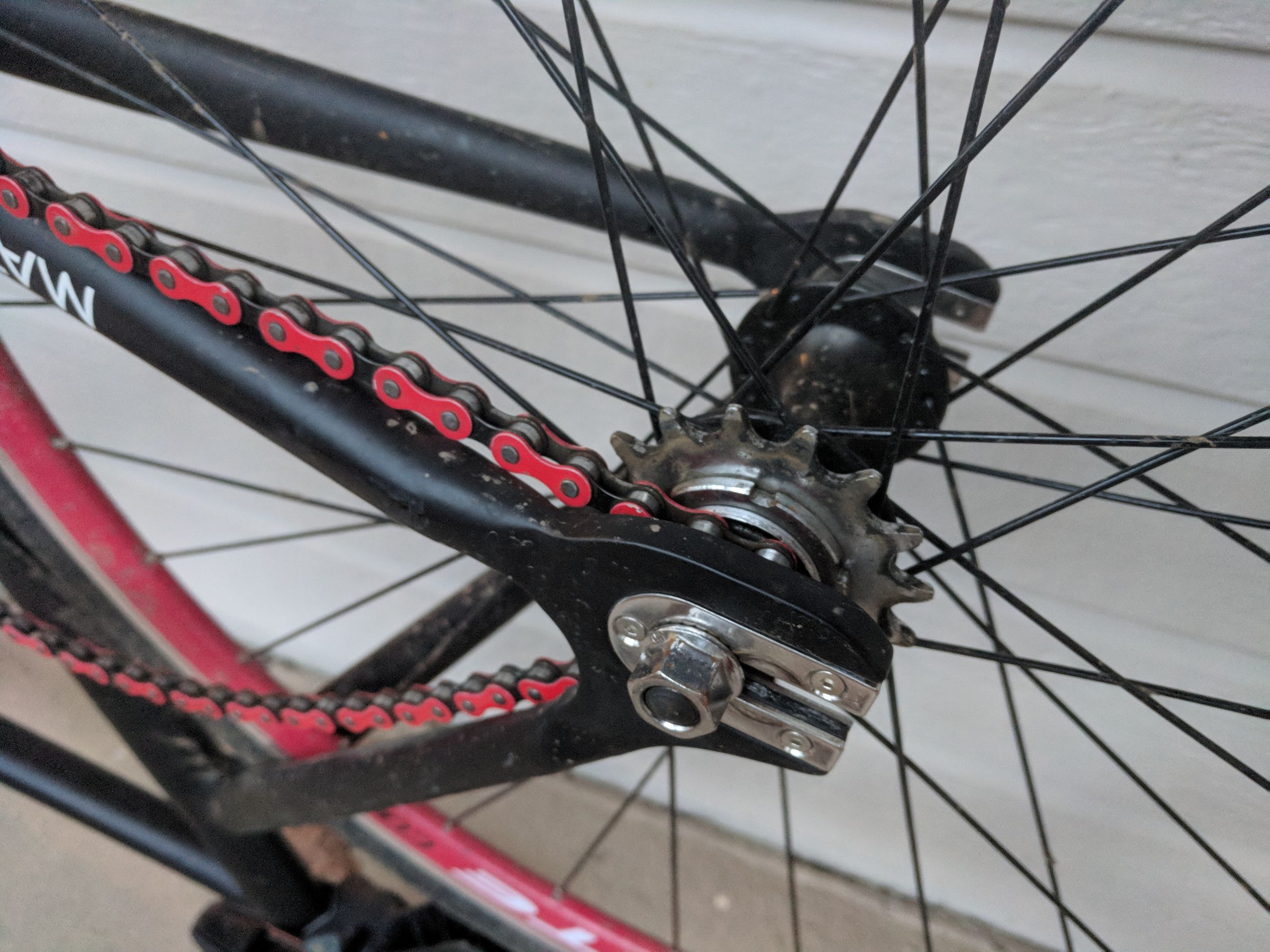 Replacing the Lockring and Cog on a Fixed-Gear Bike : 8 Steps ...