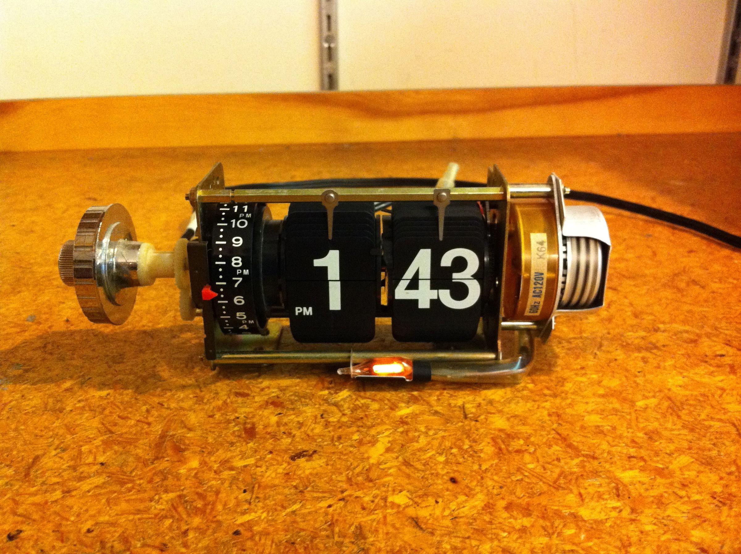 Cool Exposed Retro Flip Clock : 7 Steps (with Pictures) - Instructables