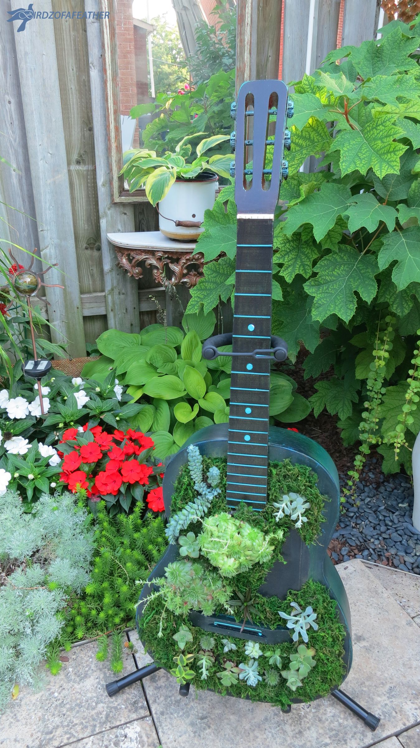 Guitar Planter : 20 Steps (with Pictures) - Instructables