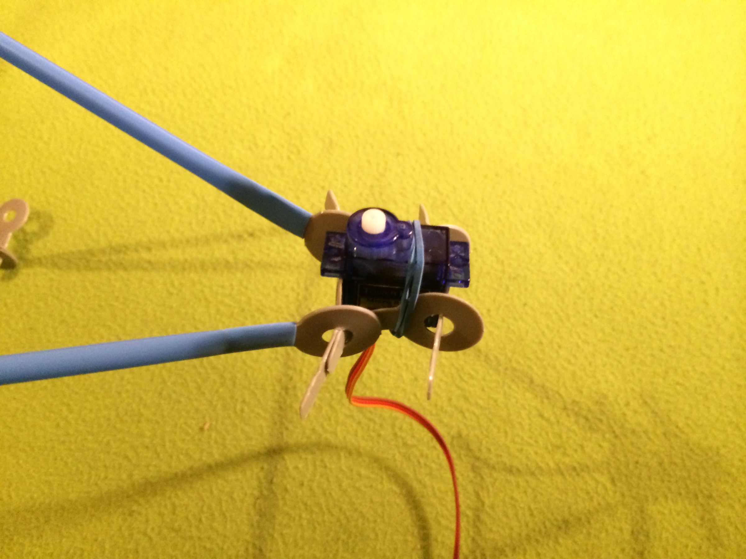 QuirkBot Walker : 9 Steps - Instructables