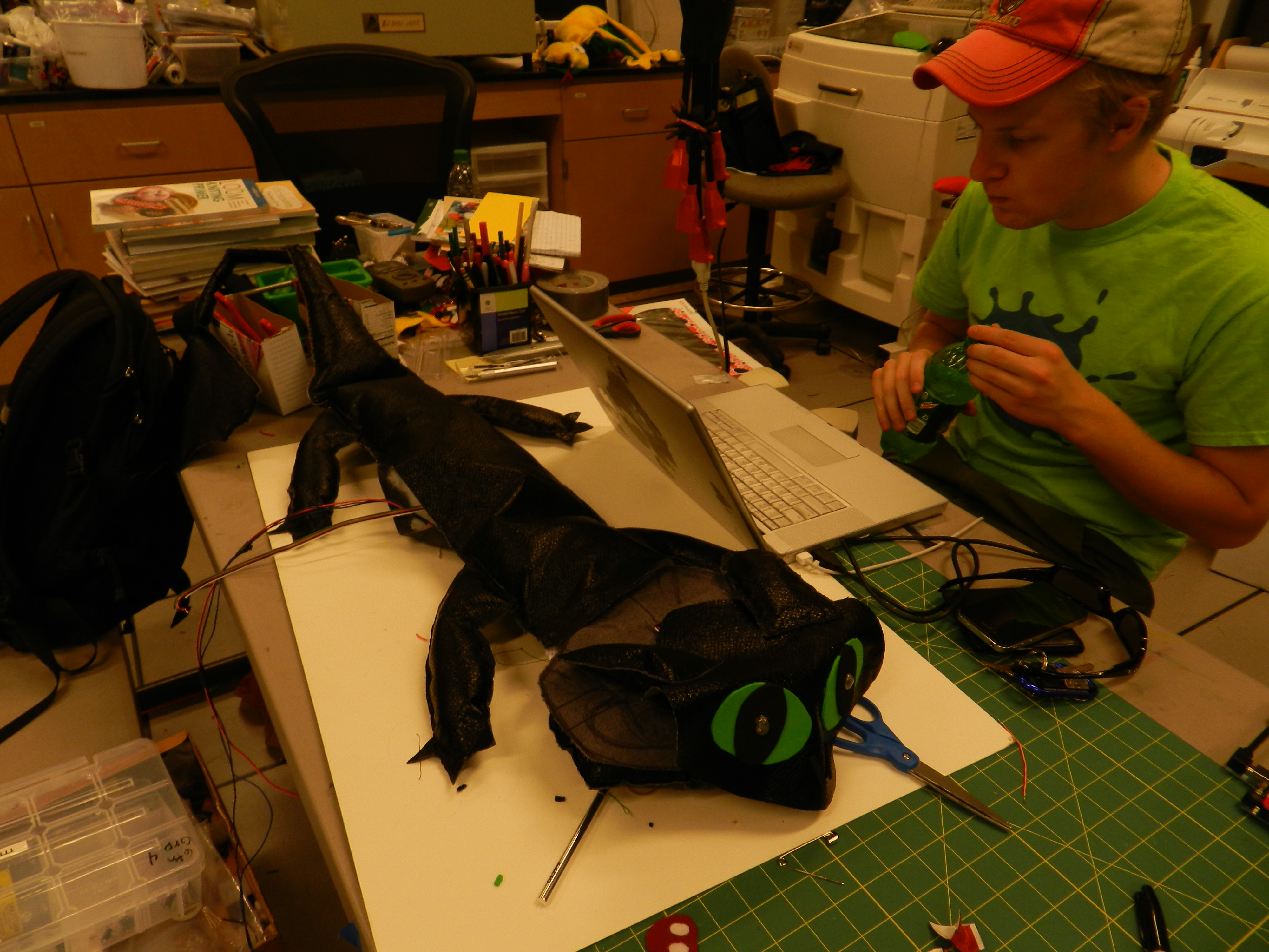 Toothless, the Roaring Plush Puppet : 7 Steps (with Pictures ...