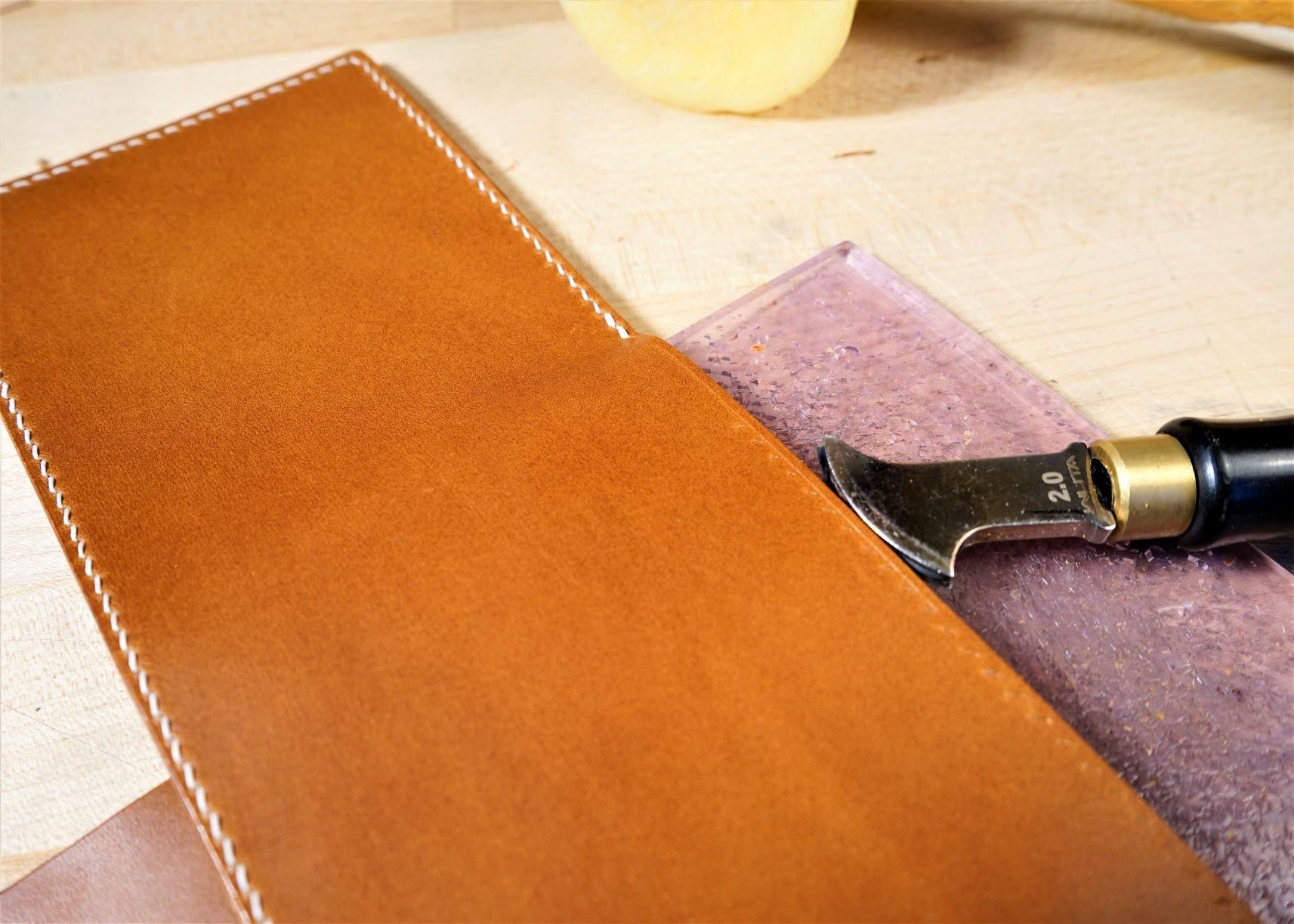 Leather Coin Pouch Wallet : 14 Steps (with Pictures) - Instructables